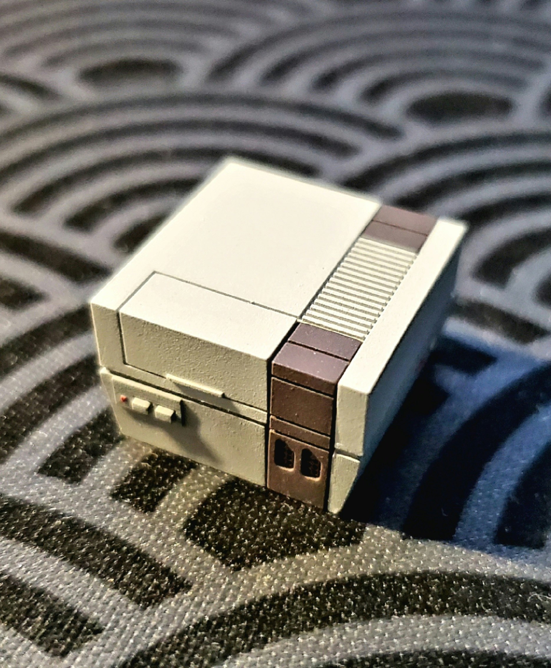 MMi Keycaps Retro TV Console Artisan Keycap | Mechanical Keyboards ...