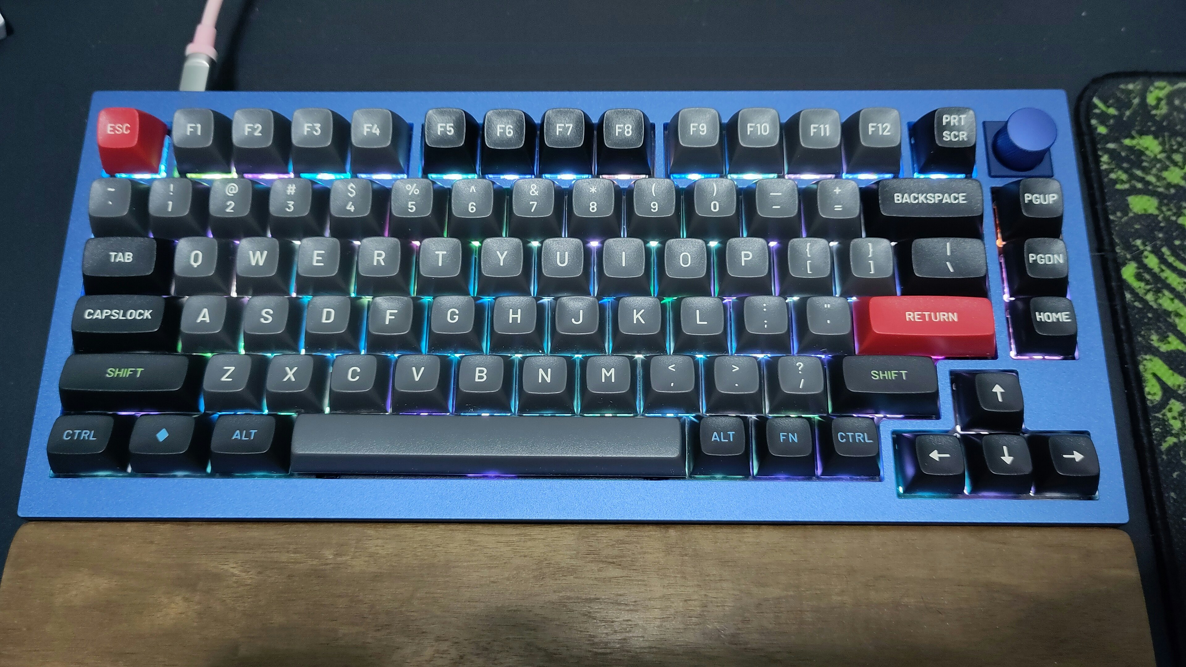 Drop + Matt3o MT3 Susuwatari Custom Keycap Set on Keychron Q1v2