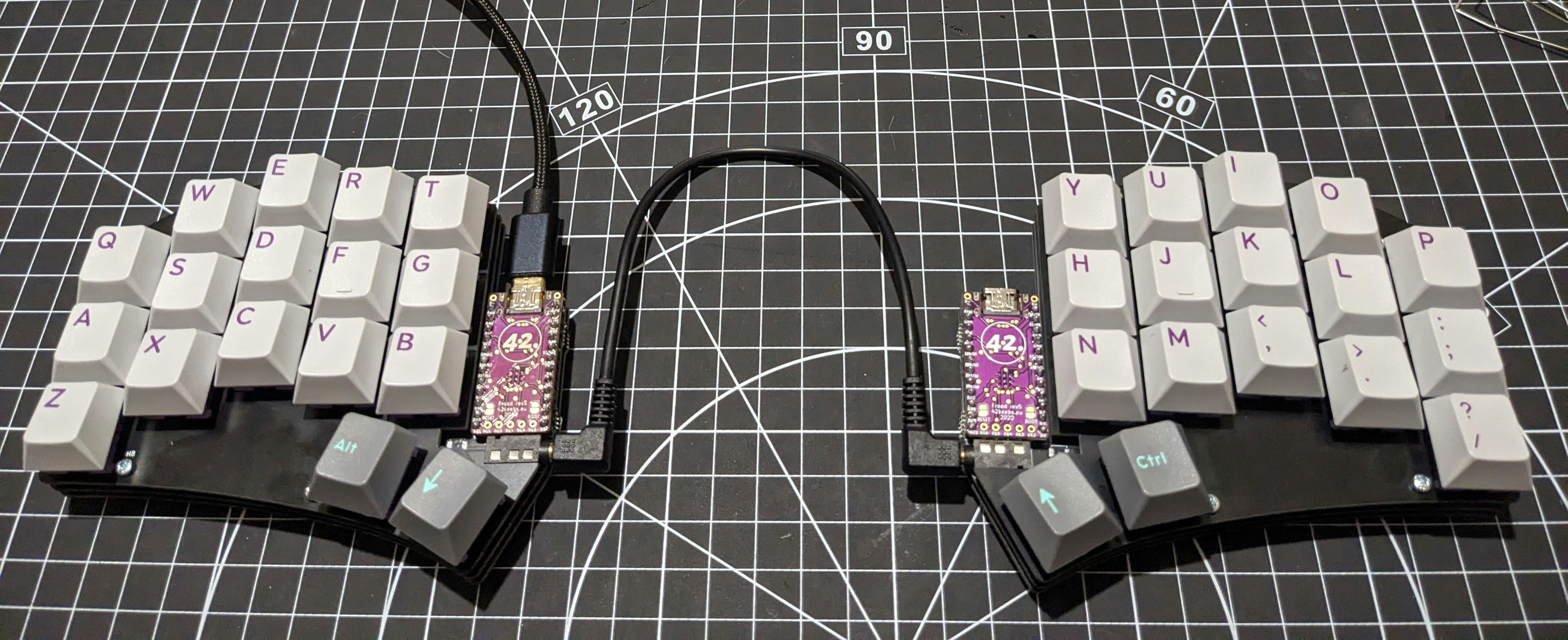 DCX Hyperfuse on two different keyboards | Drop