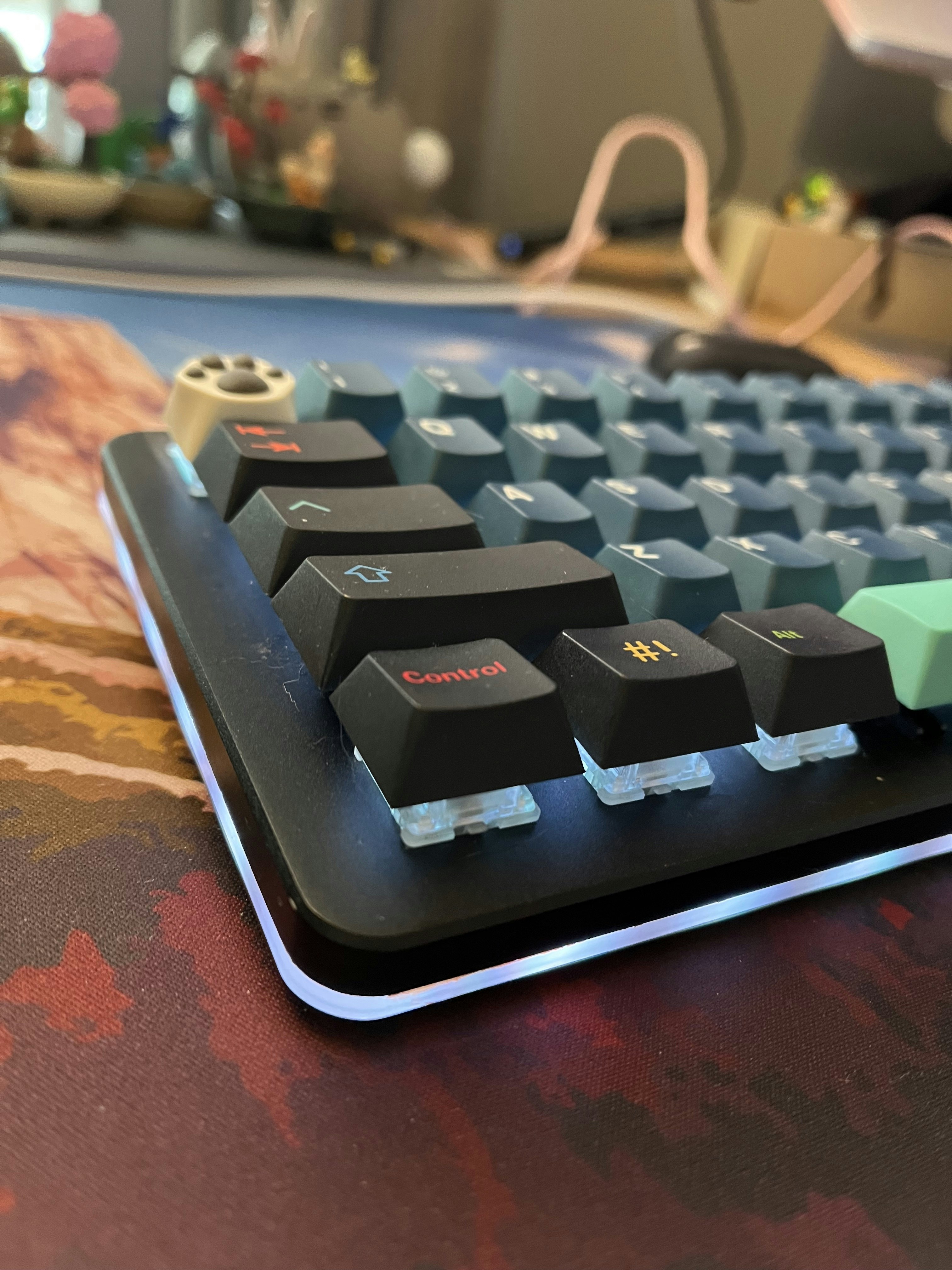 GMK Solarized KeyCaps | Drop