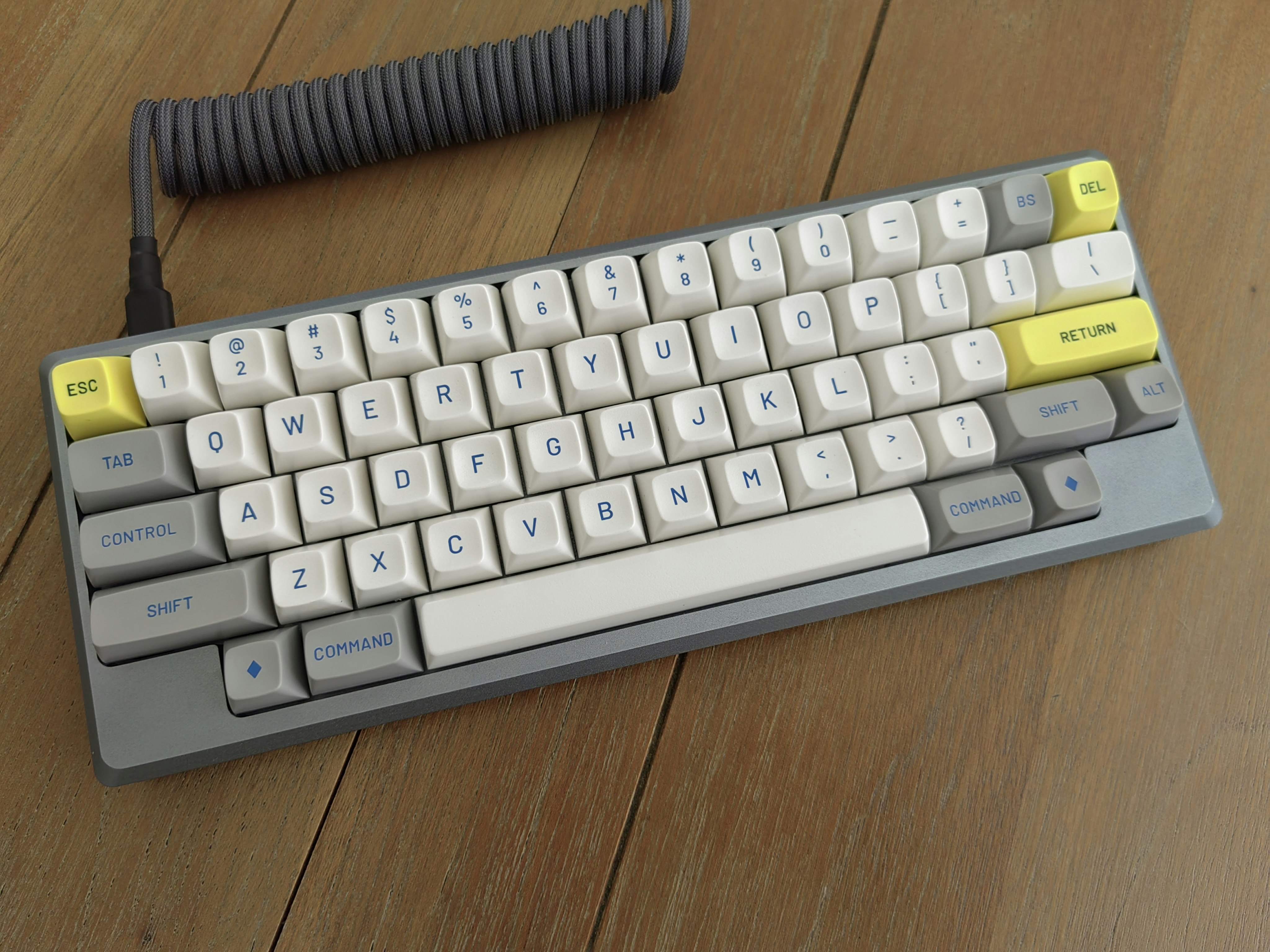 MT3 Camillo with accents from an MT3 Cyber kit on a Tokyo60 | Drop