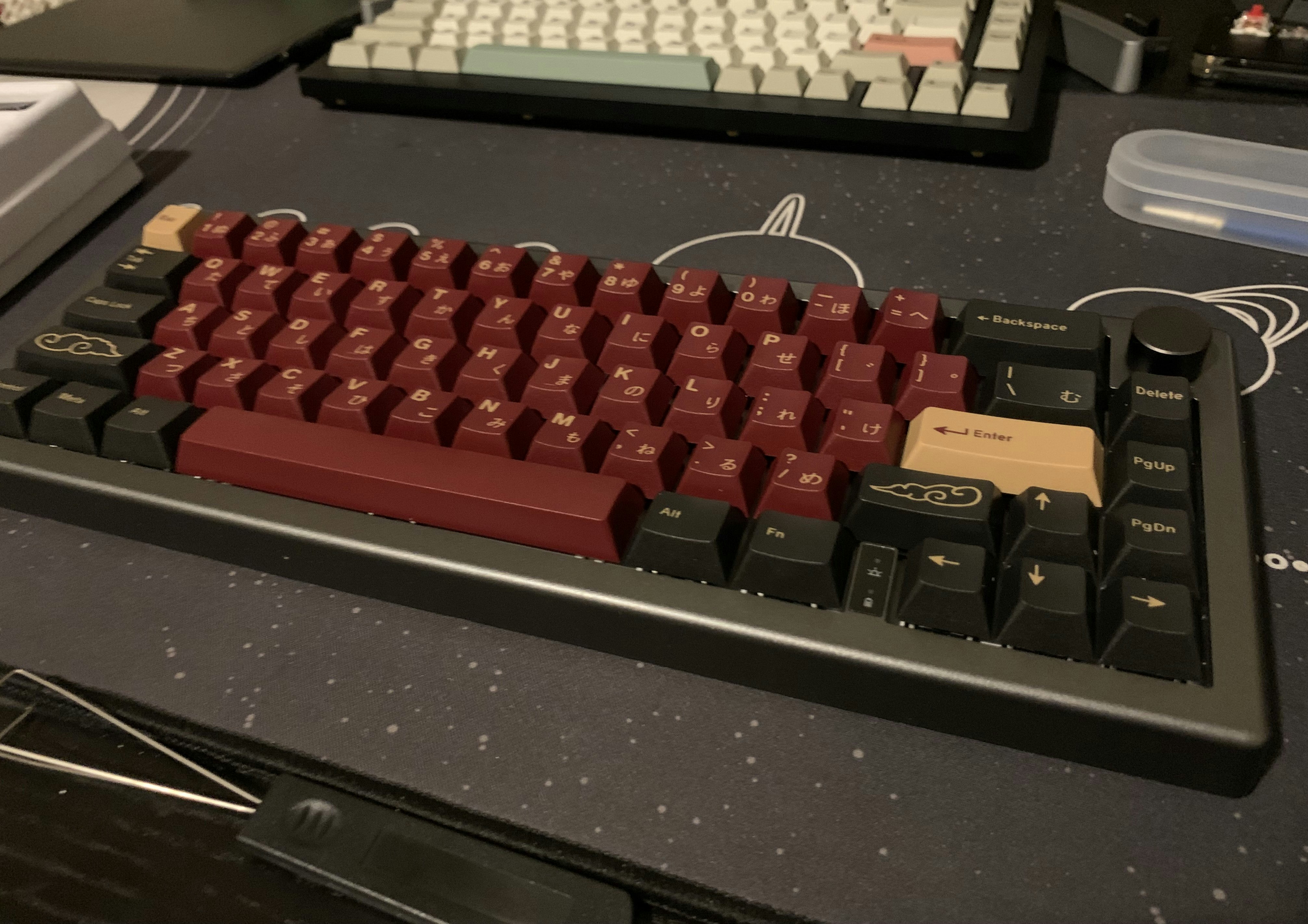 GMK red suns on a ek68 with holy panda x switches | Drop