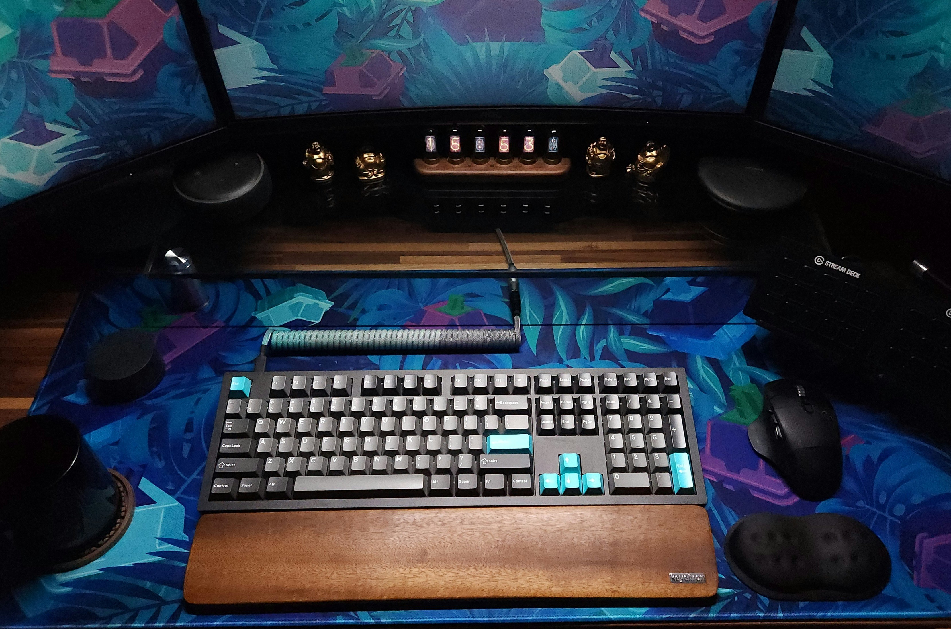 DCX Dolch Keycaps | Drop