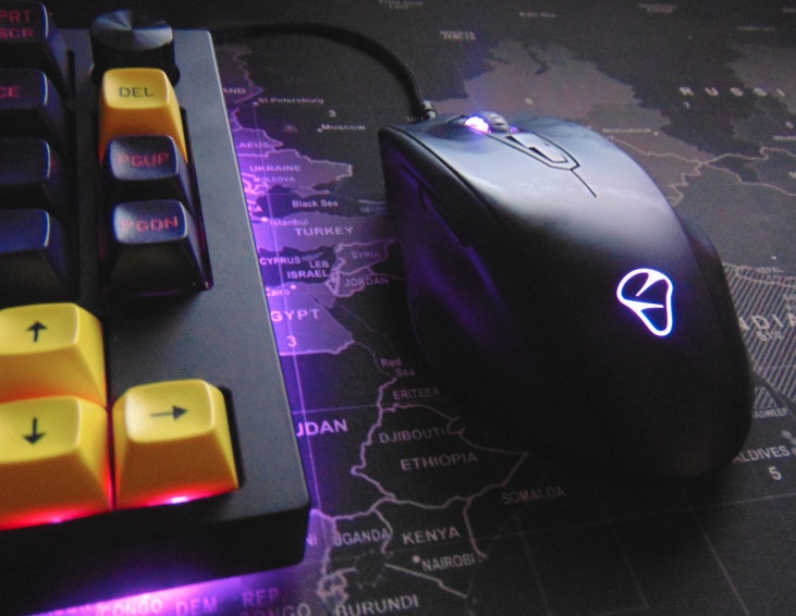 Mionix NAOS Pro | Drop