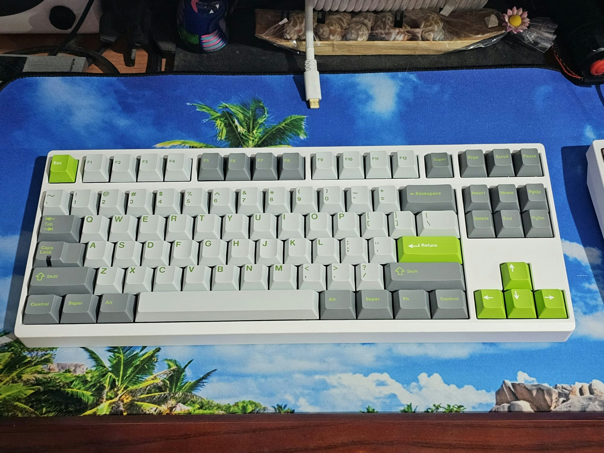 Zoom TKL with Drop GMK Lime Keycaps