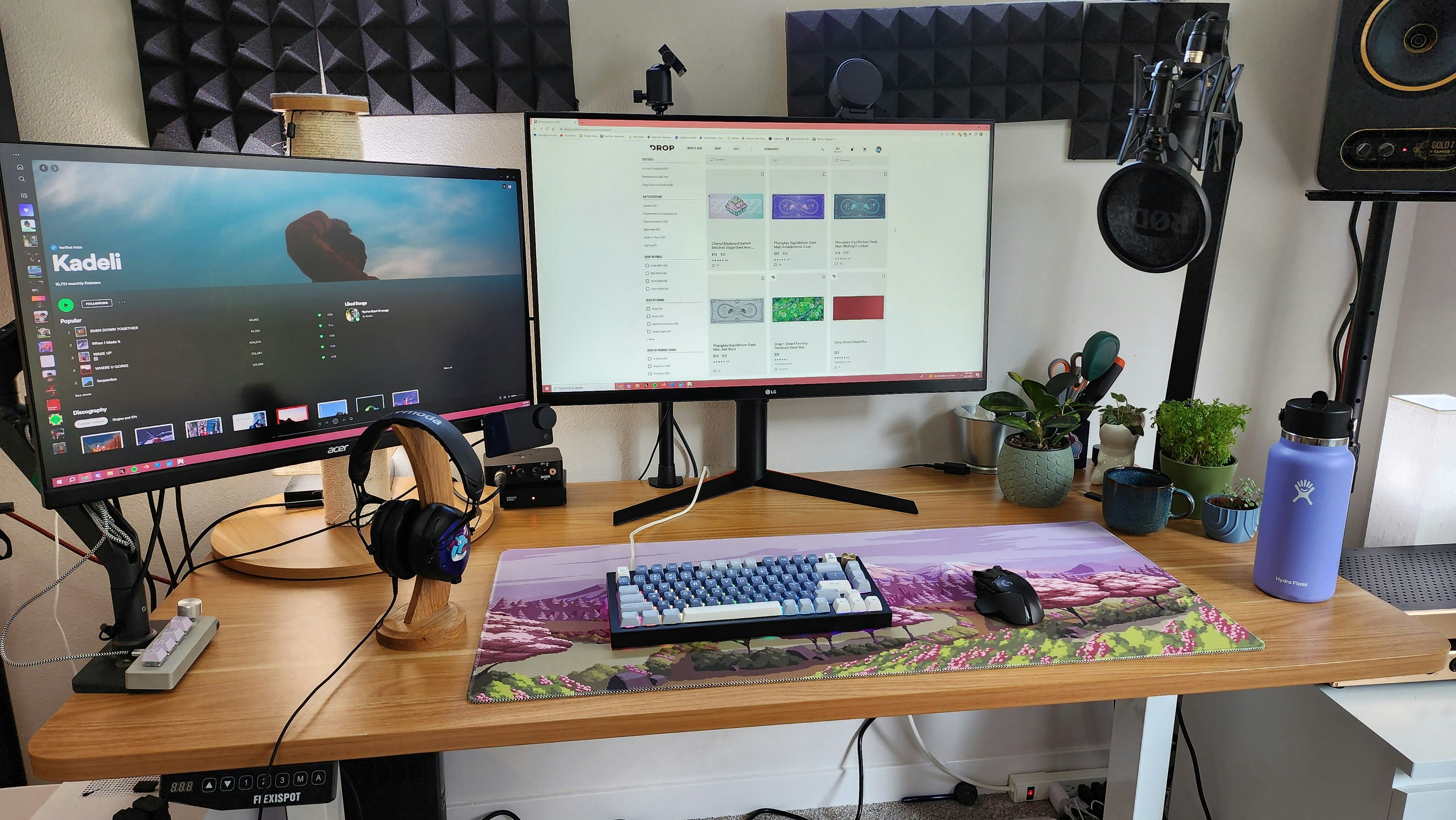 Hipyo Tech's Desk Setup | Drop