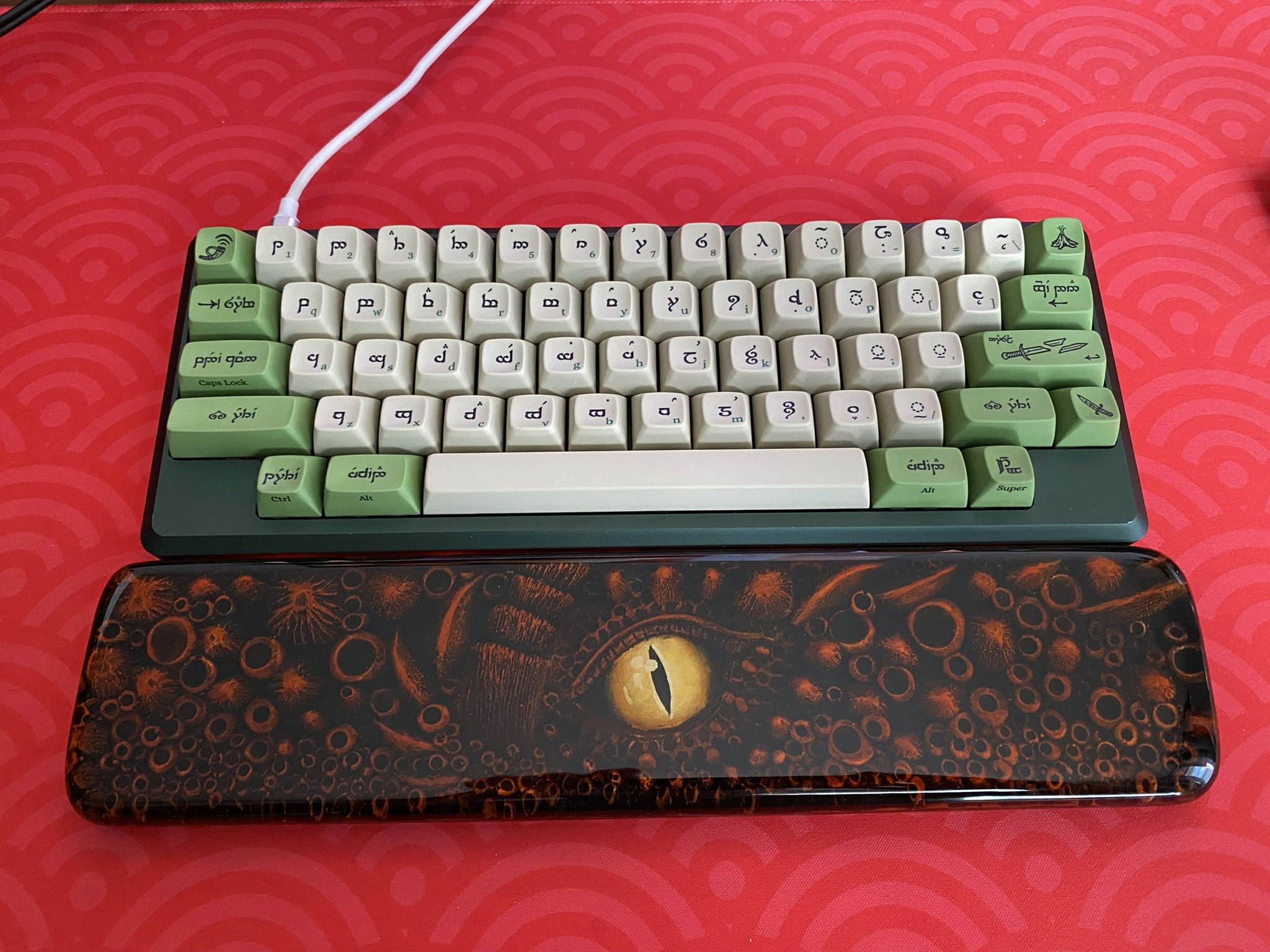 Elven LOTR keycaps | Drop