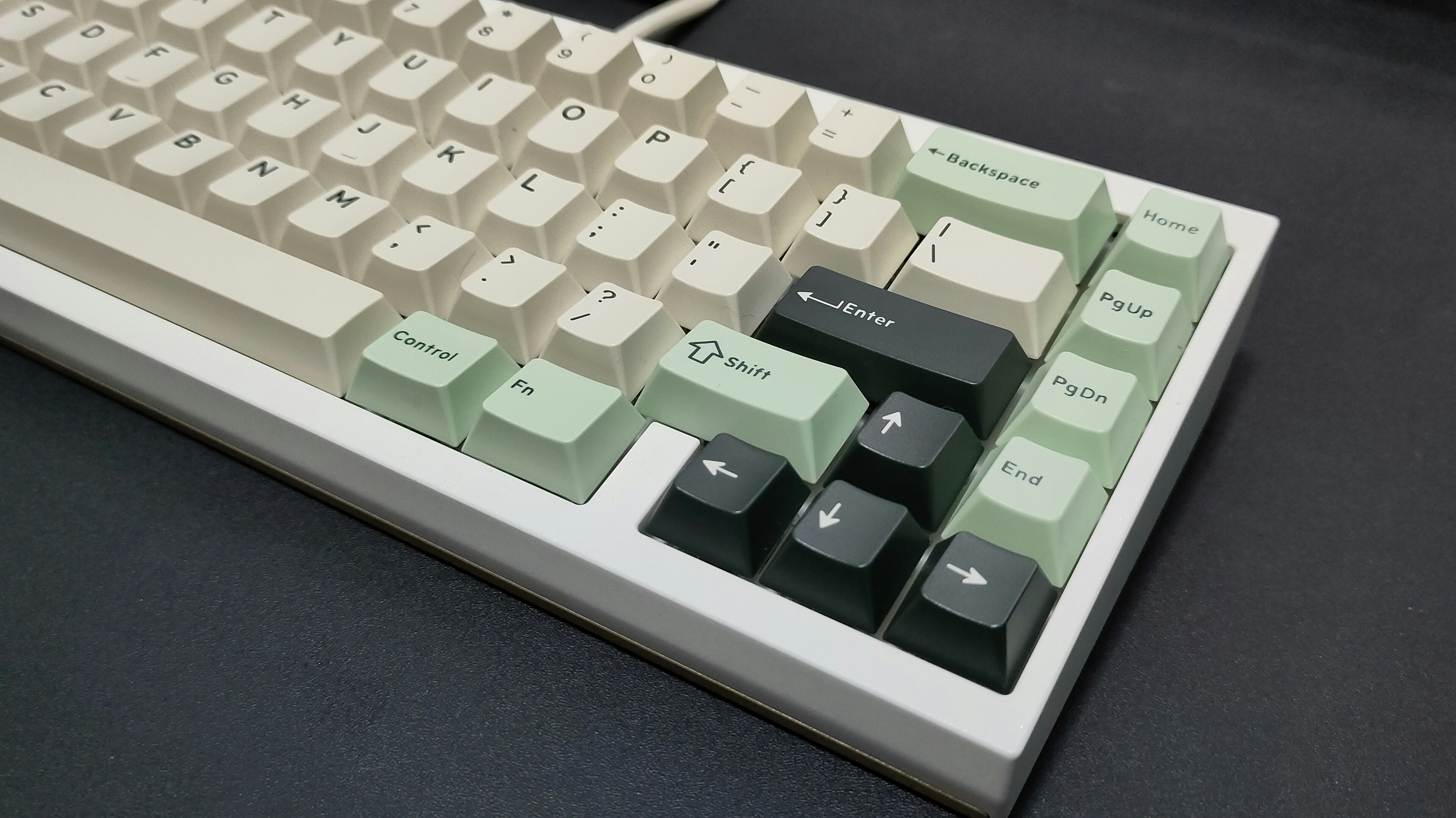 Comfortable green keycaps | Drop