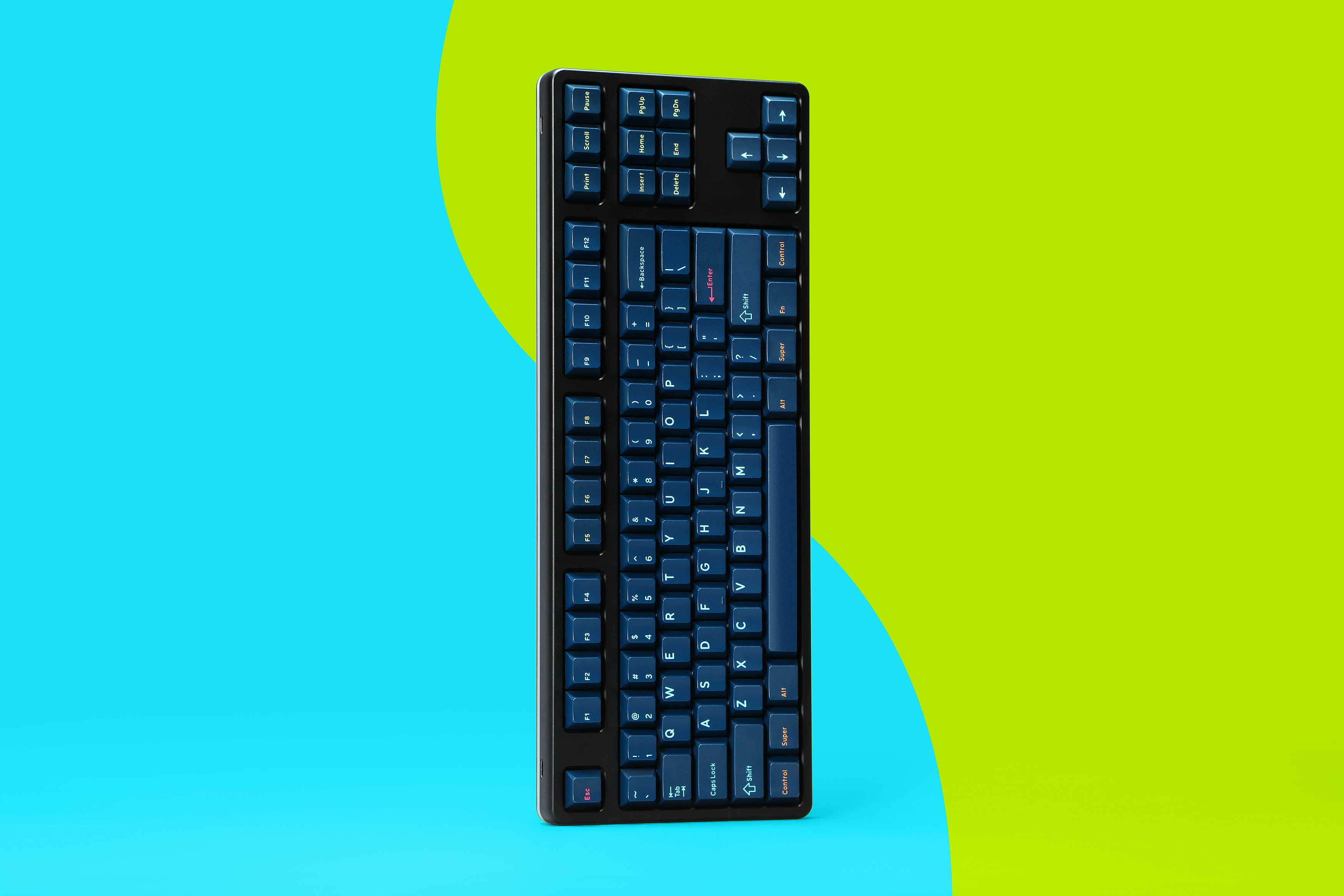 coyote tokyo60 v4 // lubed gazzew u4t bobas // mk ultra plate foam // everglide v2 stabs // drop ...