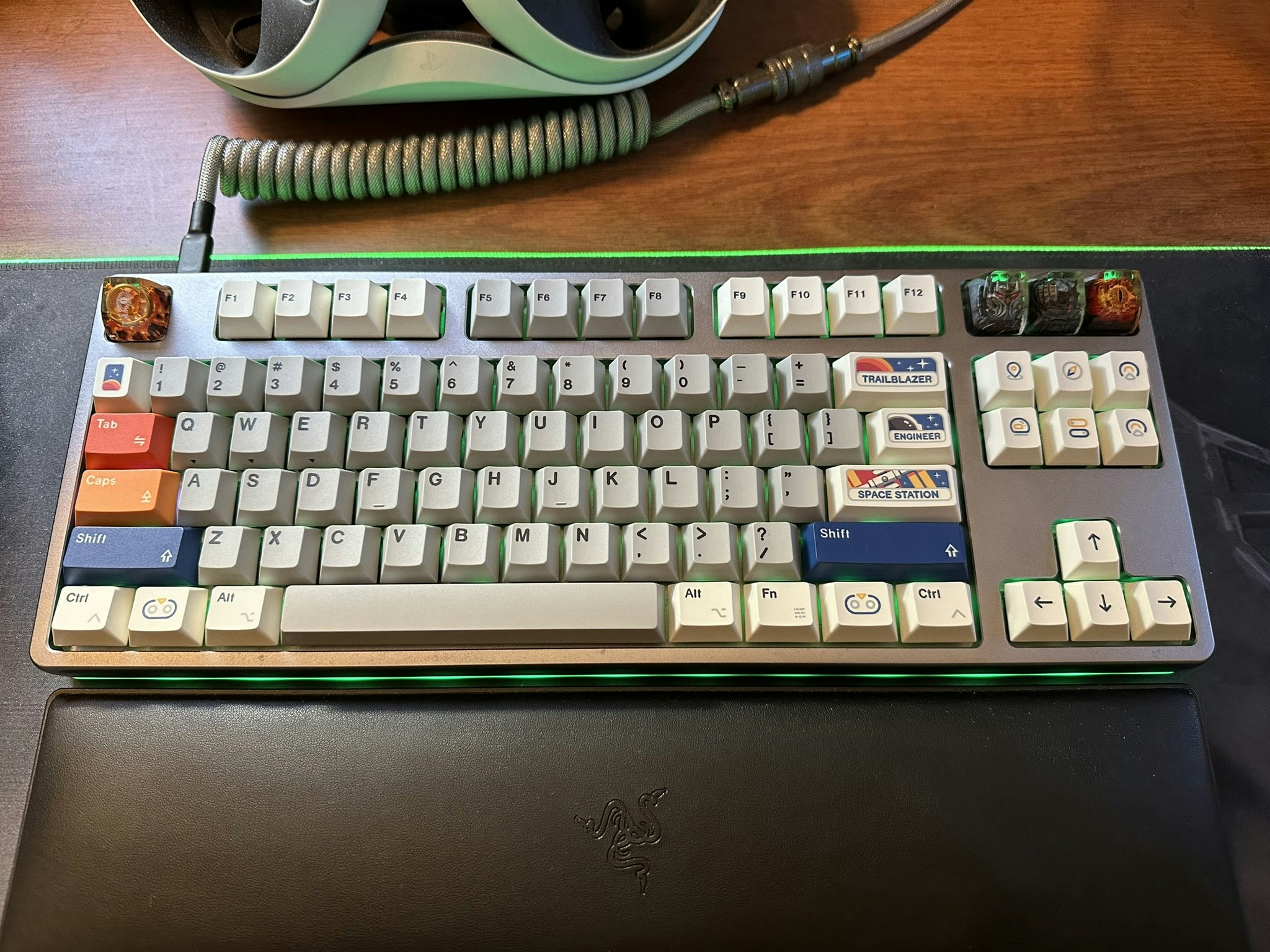 Here's my Starfield Keyboard | Drop