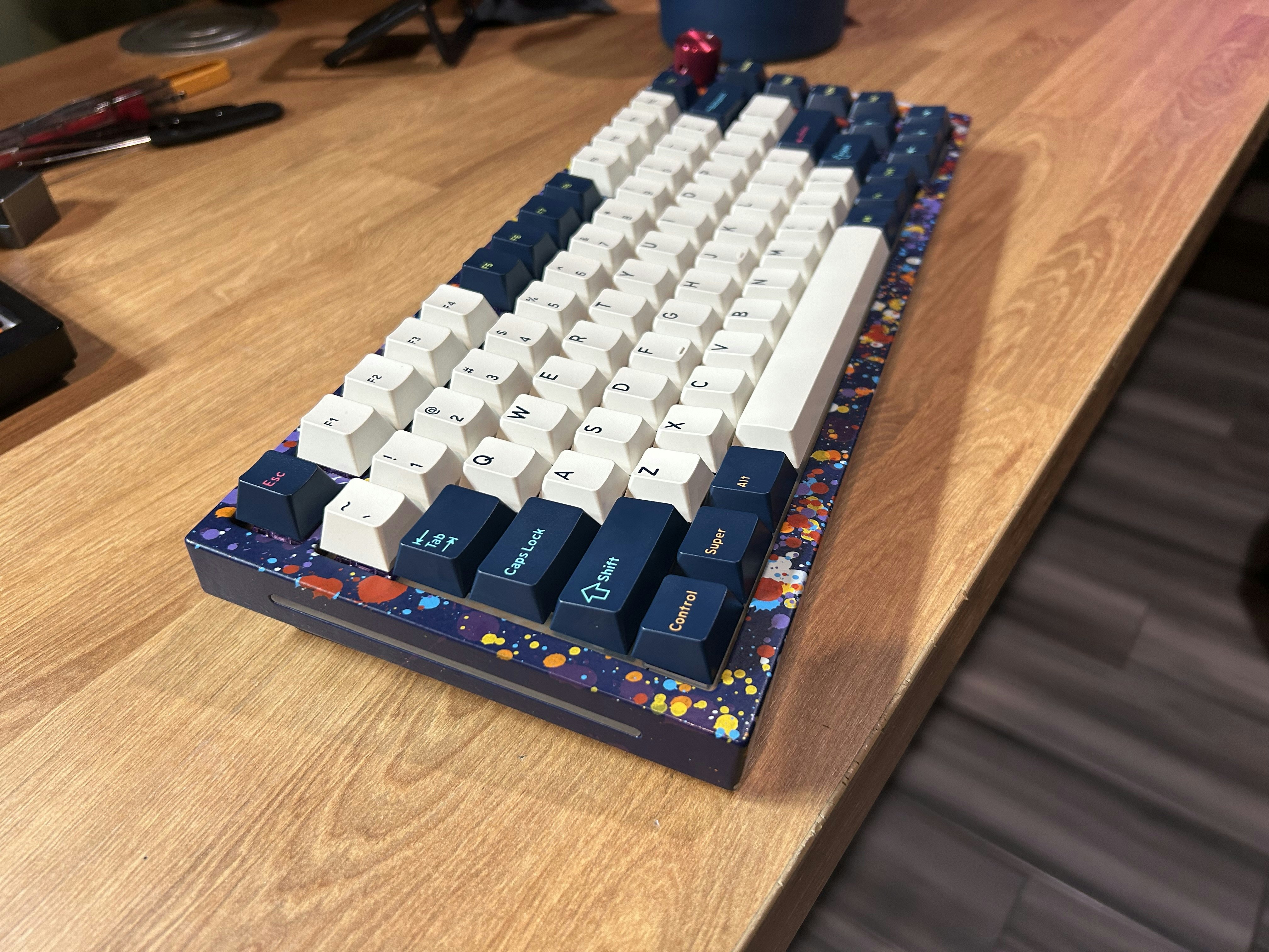 Perfect caps to match my custom painted keeb! | Drop