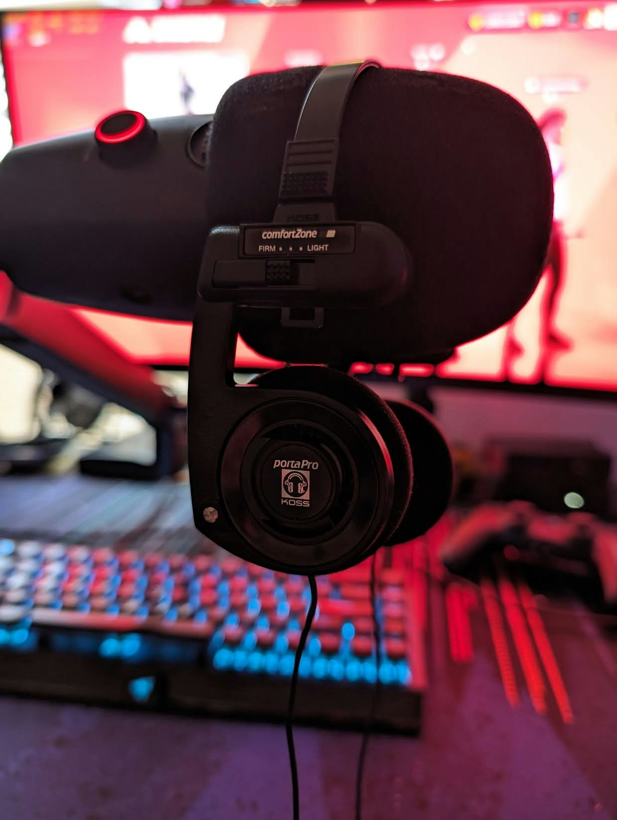 She games! | Drop