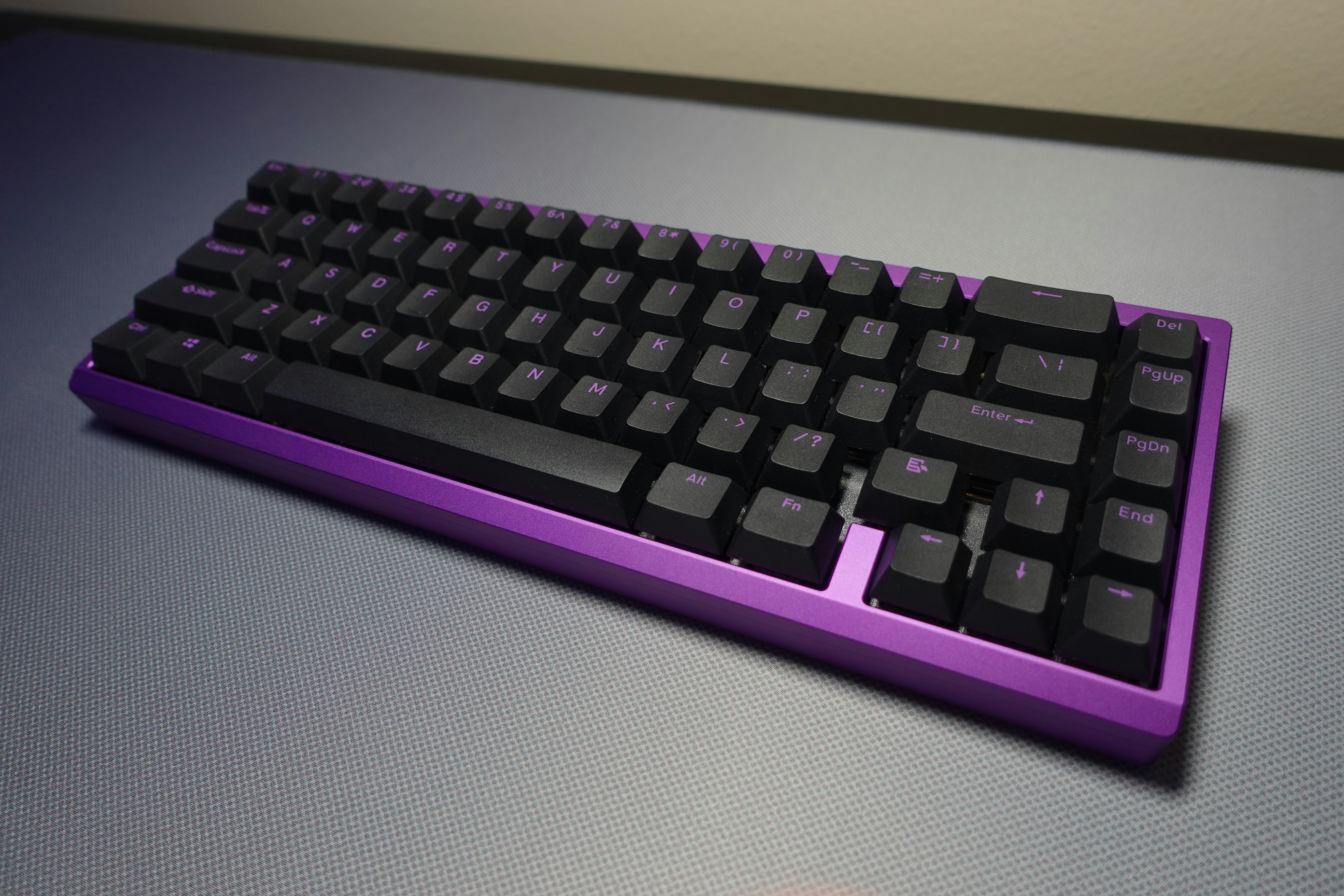 Drop Strata Desk Mat - Dark Scarlet (Burgundy) | Battlestations | Desk ...