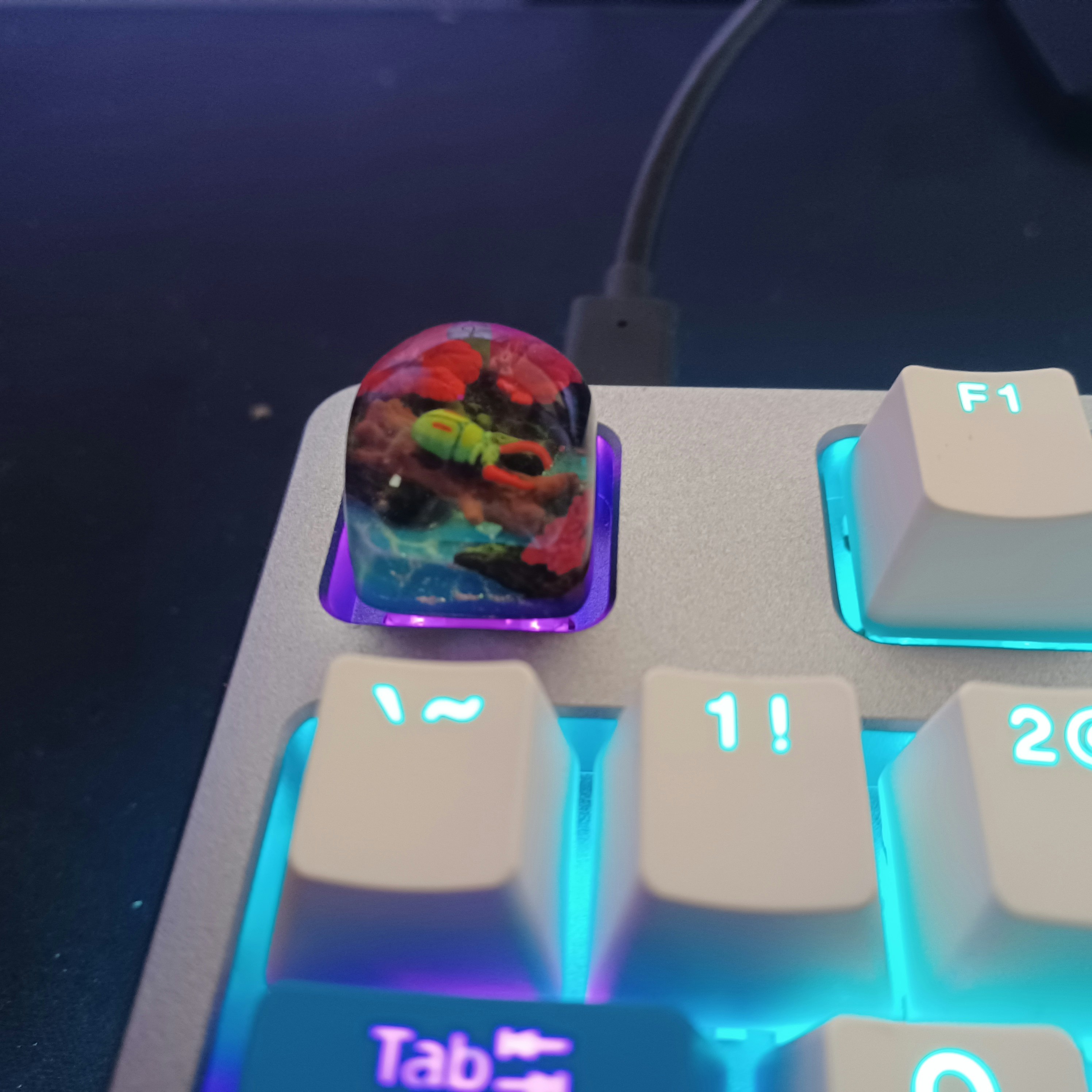 Dwarf Factory Miracle Island Artisan Keycap | Mechanical Keyboards ...