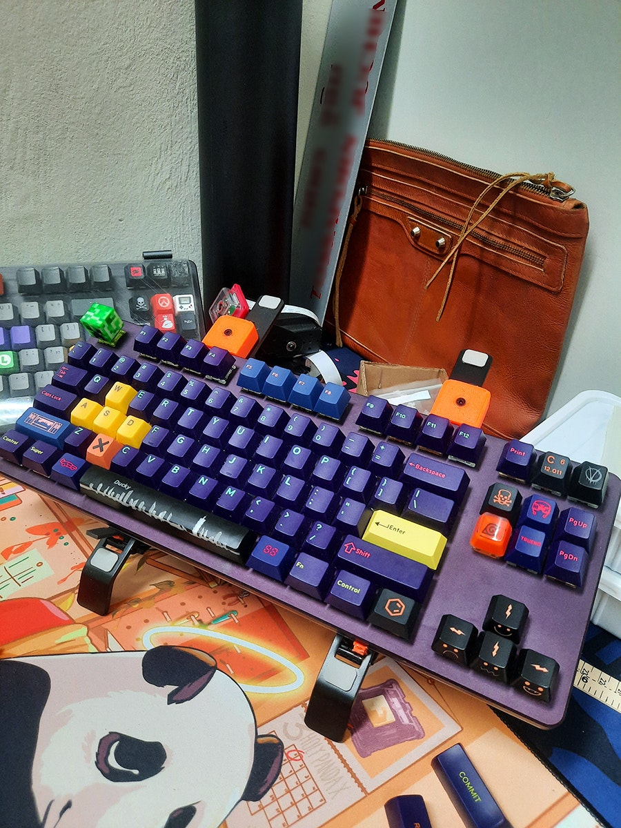 REDSUNS GMK RED SAMURAI KEYCAP SET | Drop