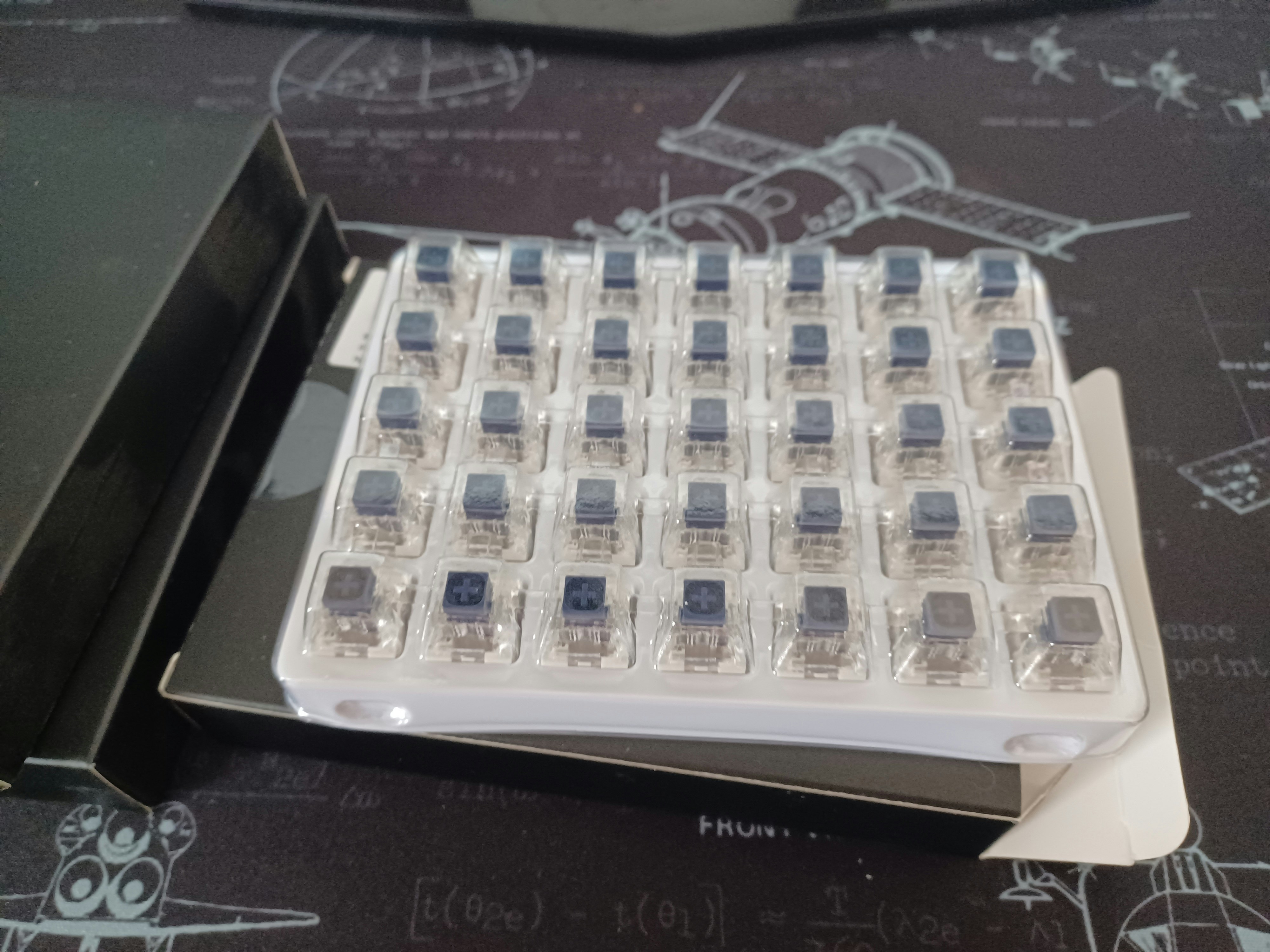 Kailh x Novelkeys Box Navy MX Mechanical Switches | Mechanical ...