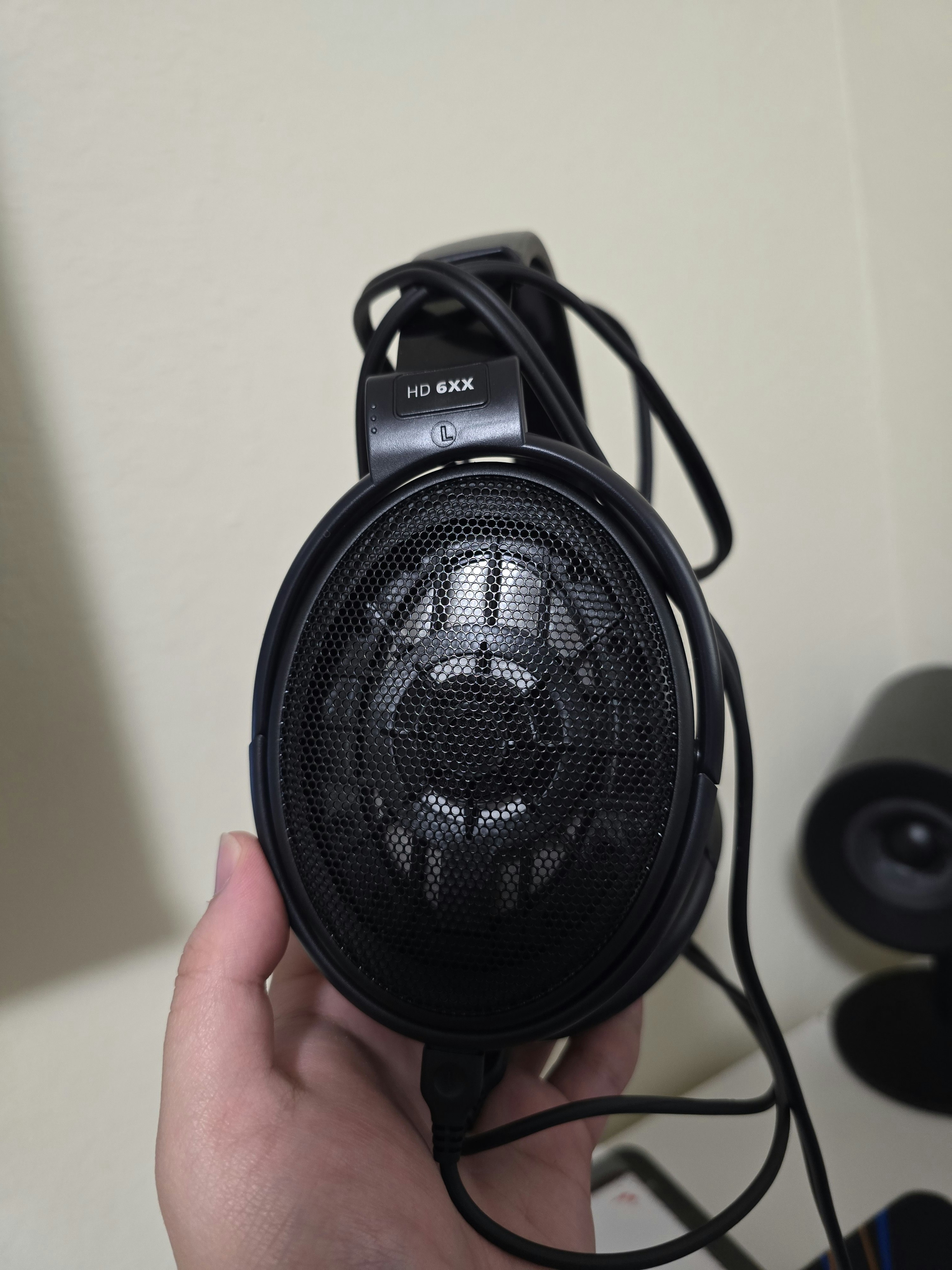 Solid Build, Super Comfy | Drop