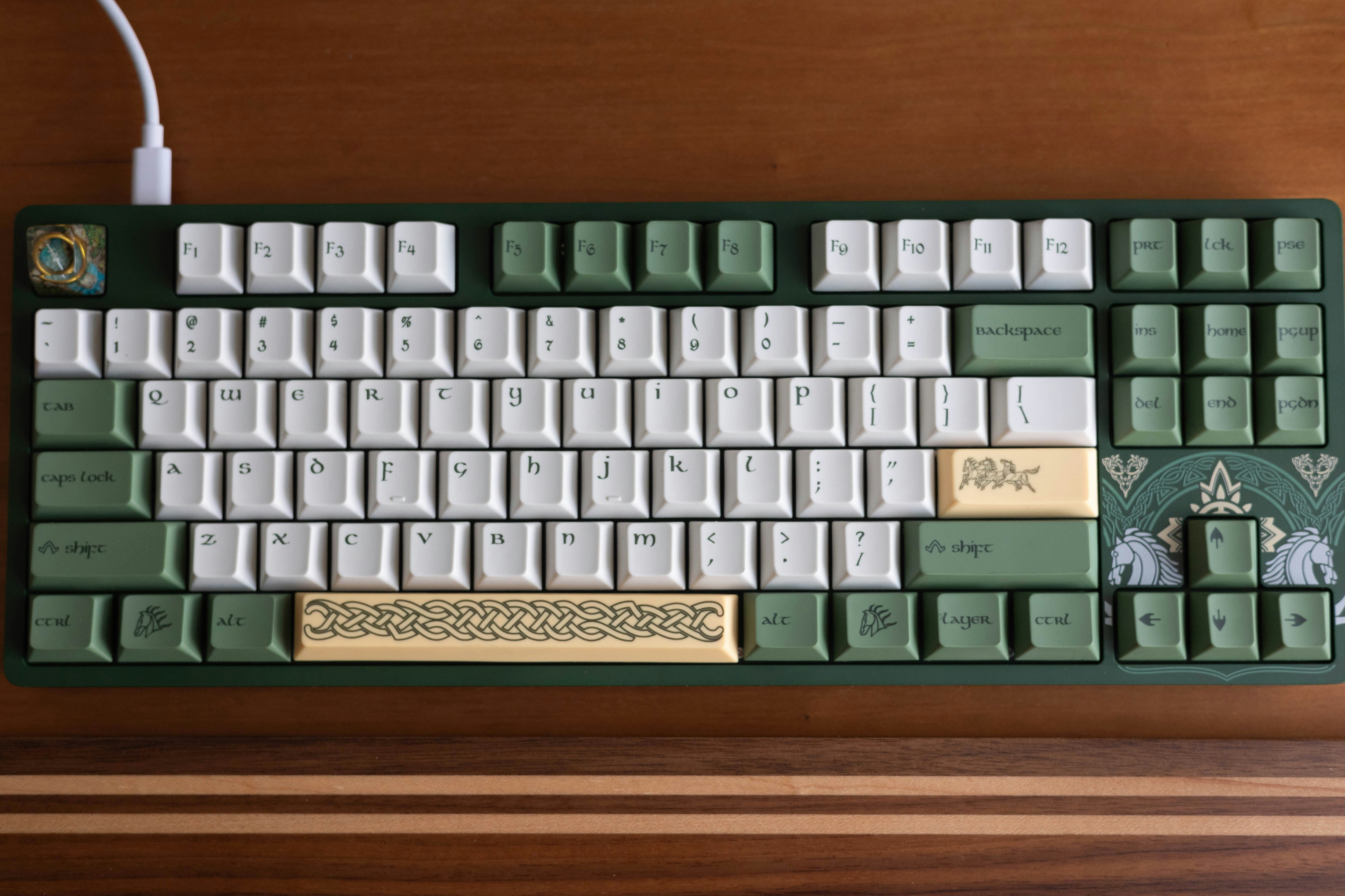 Drop + The Lord of the Rings™ Rohan™ Keyboard | Mechanical Keyboards ...