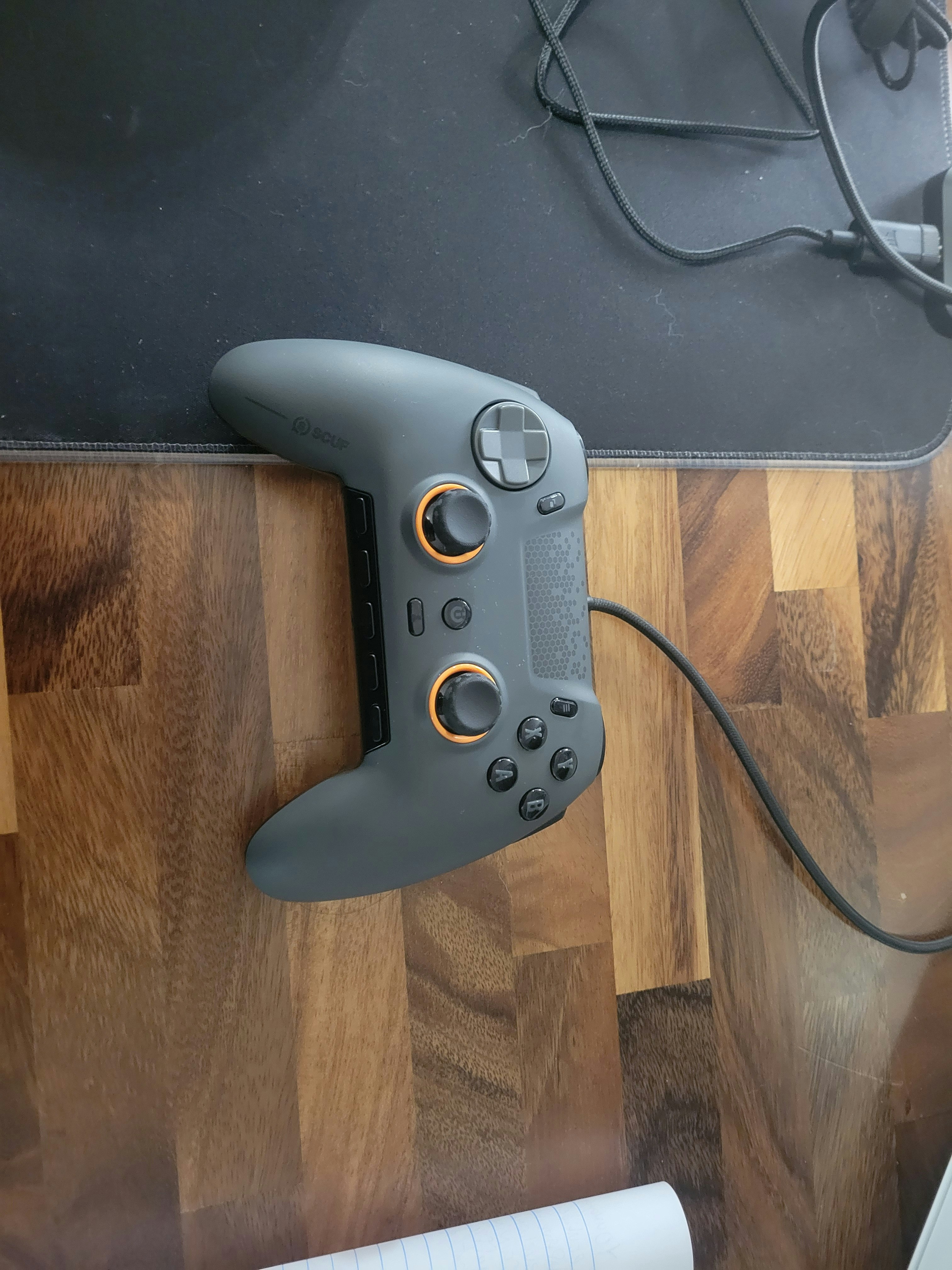 Nice looking controller | Drop