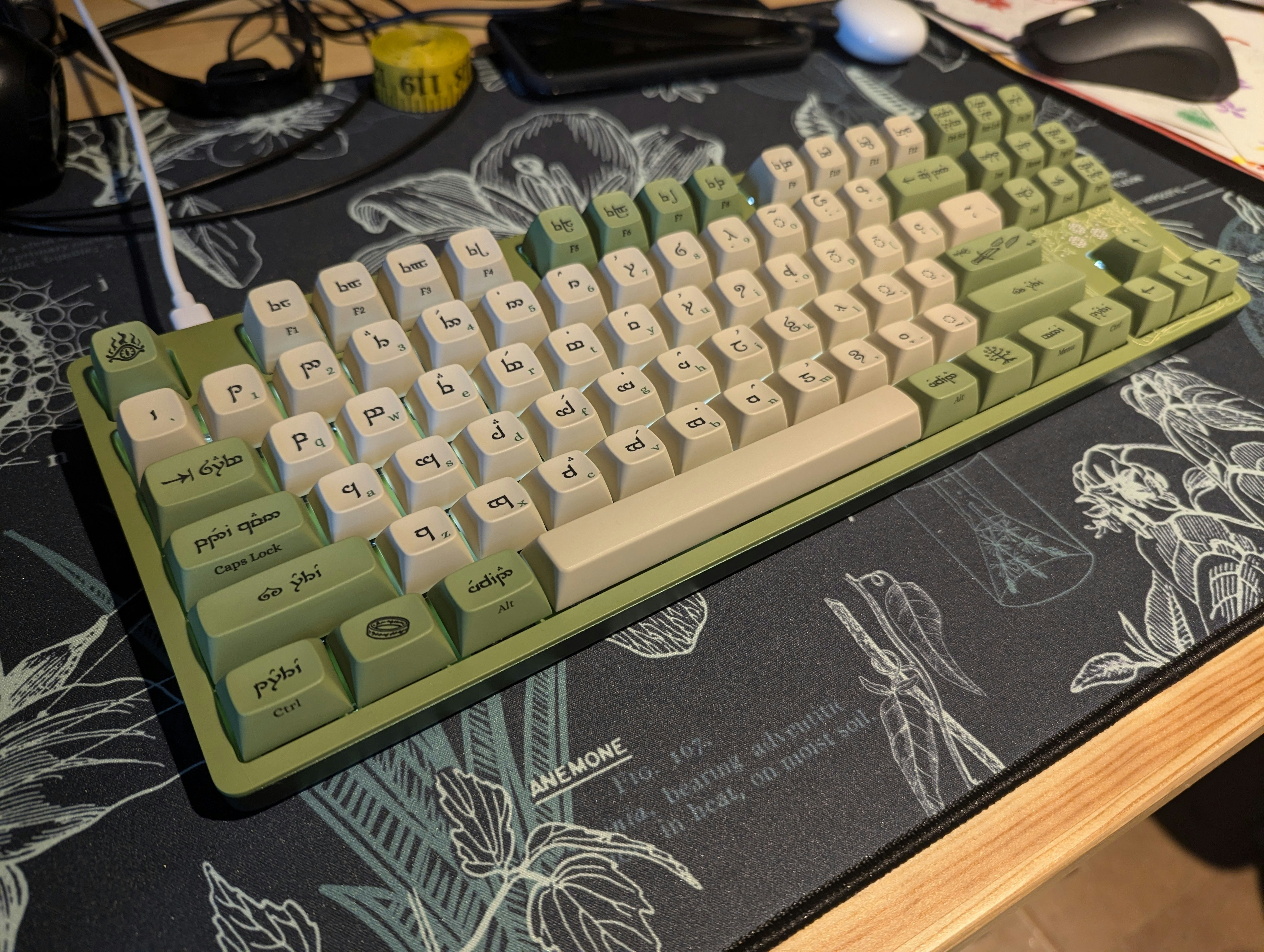 Drop + The Lord of the Rings™ Elven Keyboard | Mechanical Keyboards ...