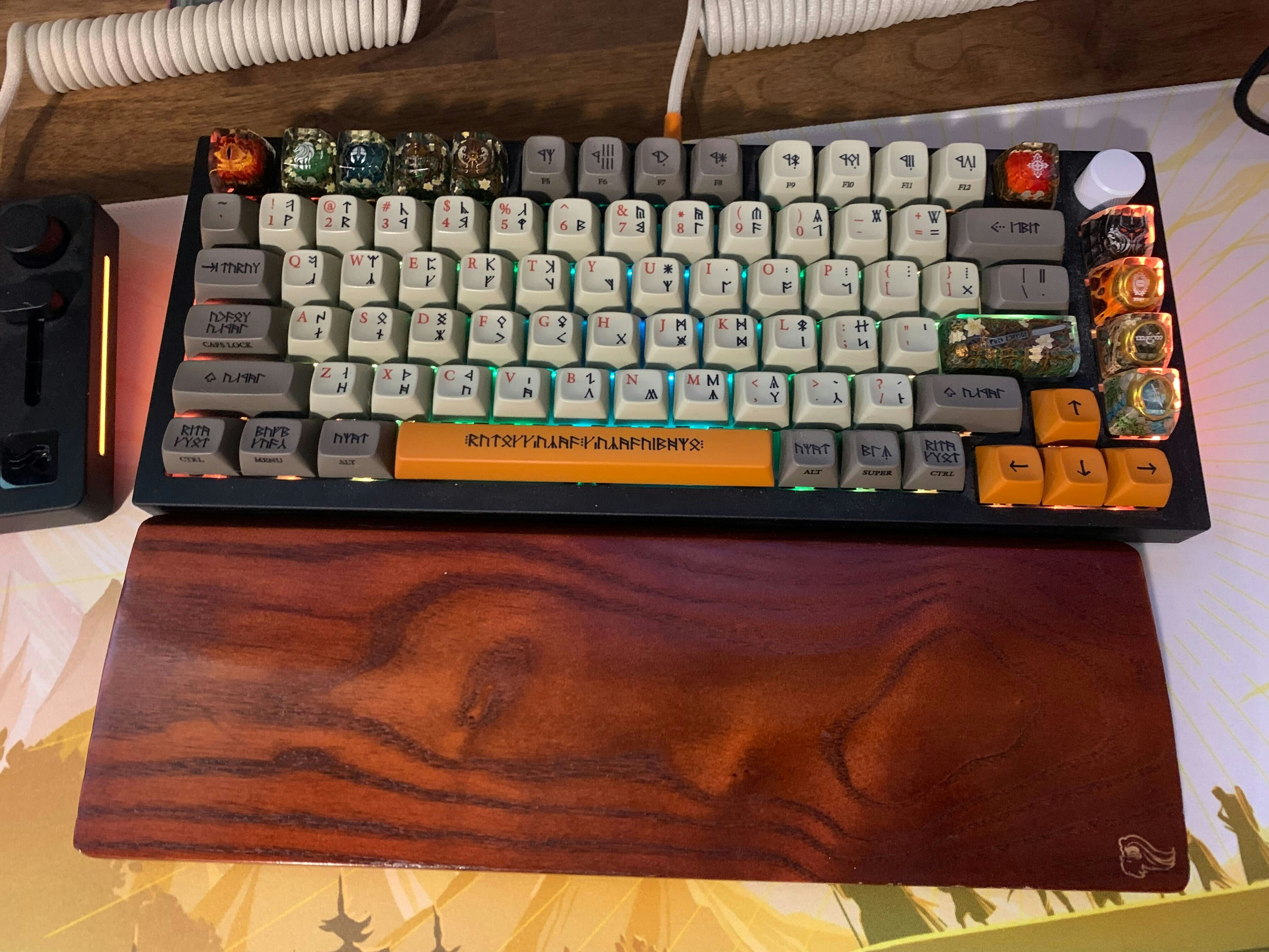 Drop + The Lord of the Rings™ Rohan™: Simbelmynë Artisan Keycap ...