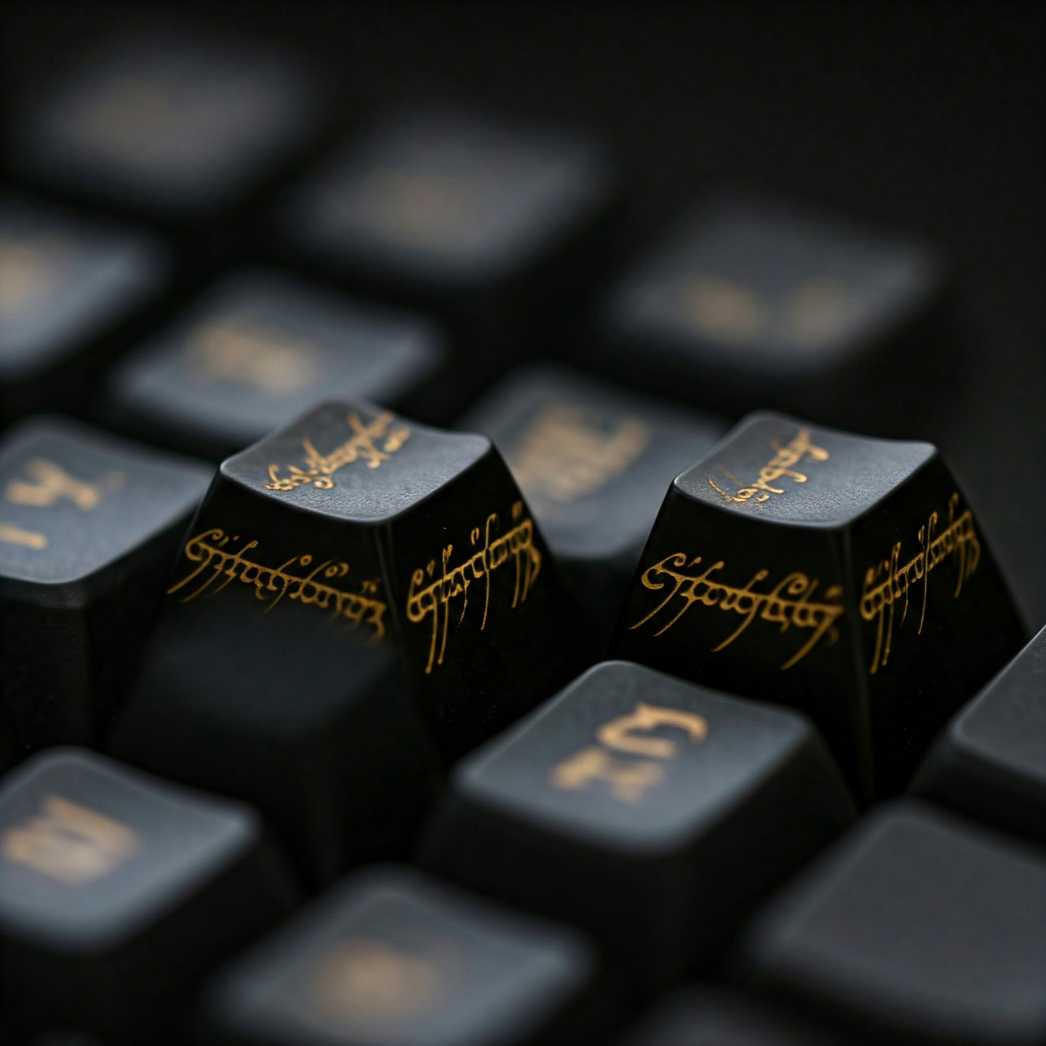 Shine-Through LOTR Keycaps Concept | Drop