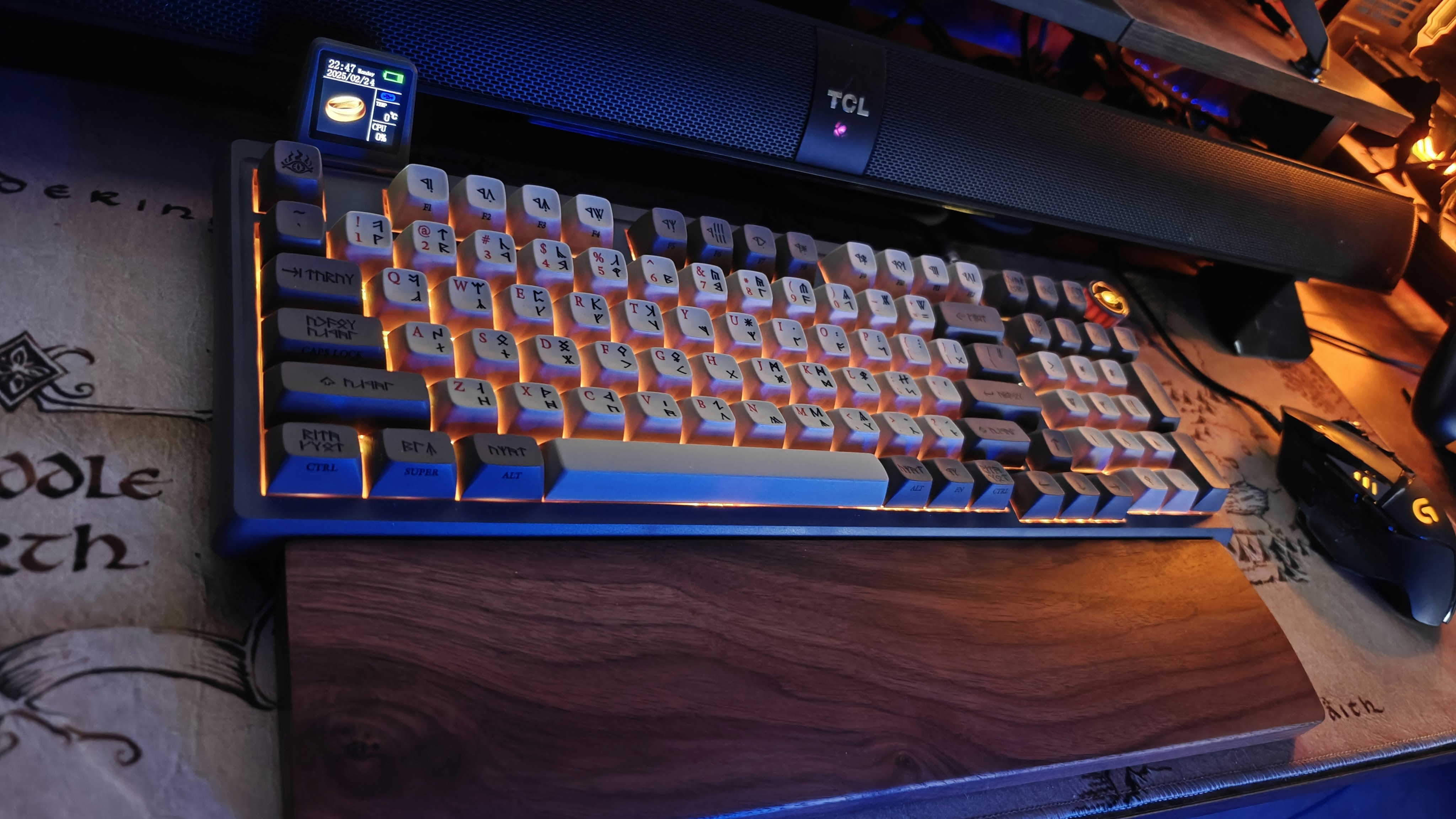 Dwarven training keycaps + numpad set | Drop