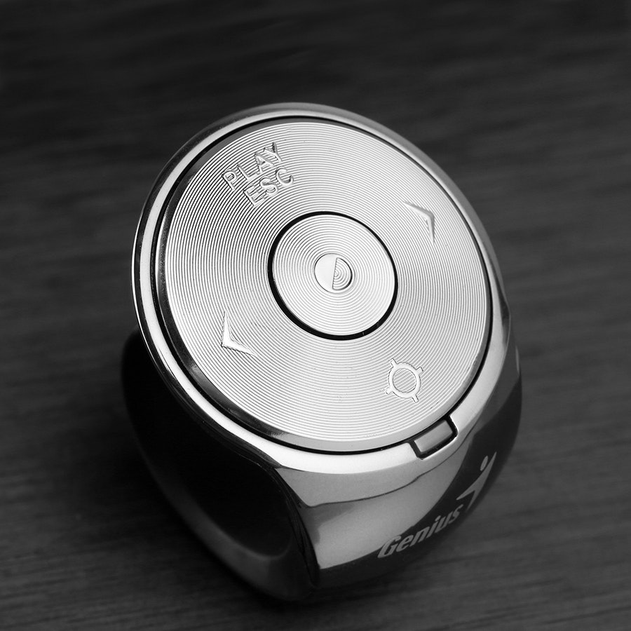 Genius Ring Presenter/Laser Pointer | Phone Accessories | Drop