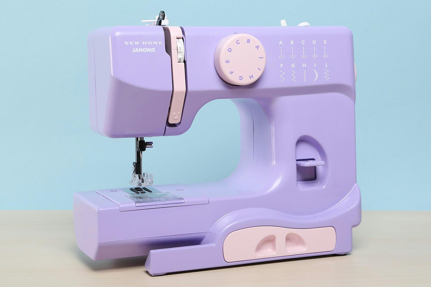 Janome Derby Sewing Machine | Sewing Machines | Drop