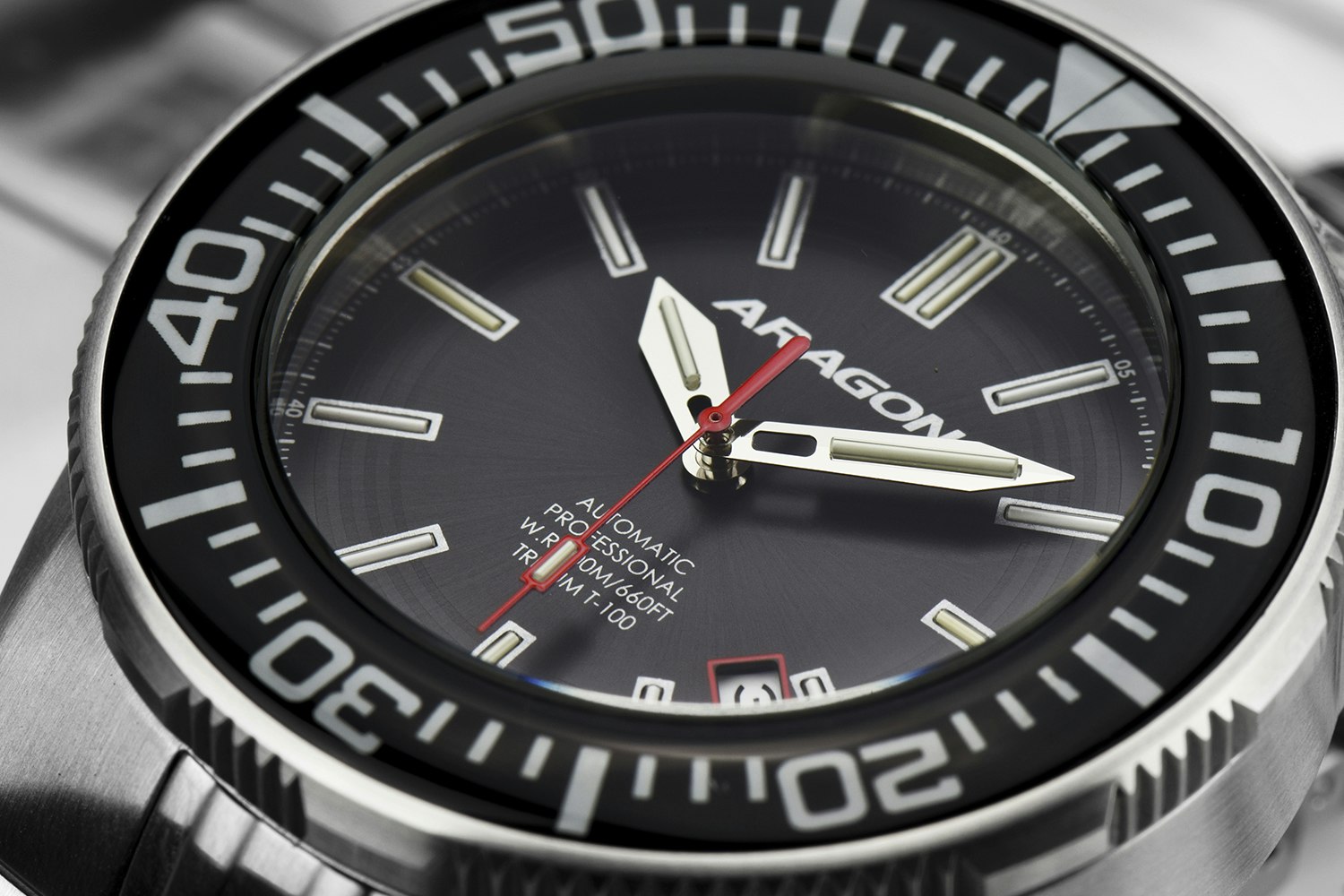 Aragon Hercules Automatic Tritium Watch | Watches | Dive Watches | Drop