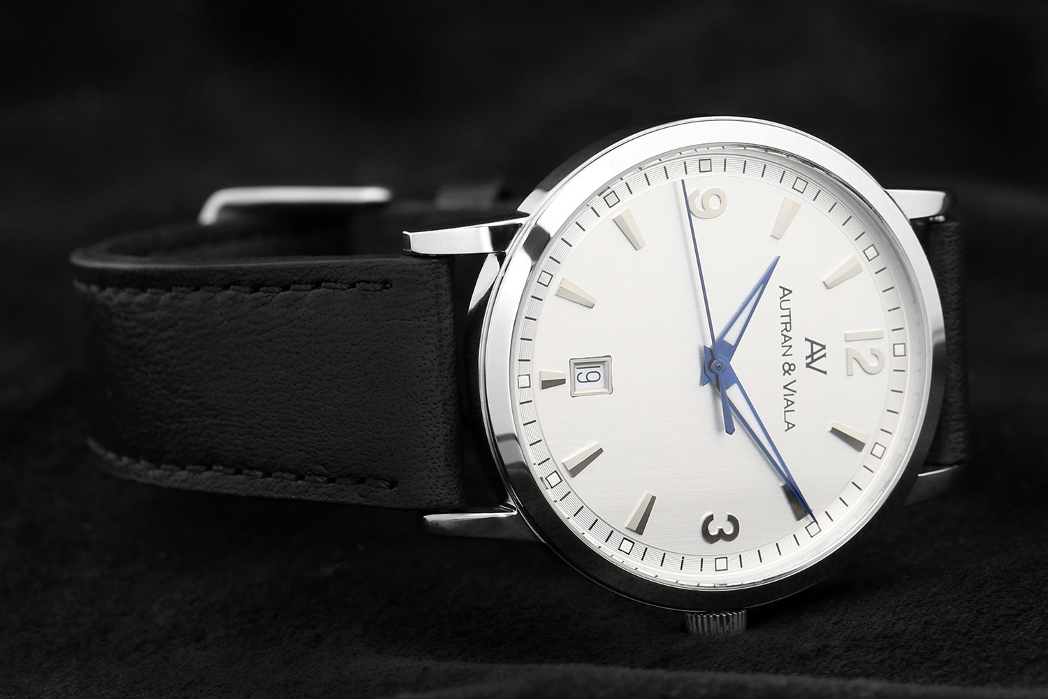 Autran and Viala Eremitage Watch | Watches | Quartz Watches | Drop