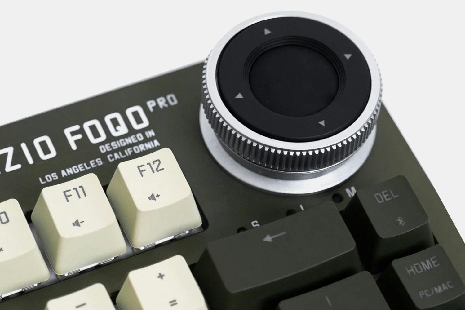 Azio FOQO Pro Wireless Hot-Swappable Mechanical Keyboard | Mechanical ...