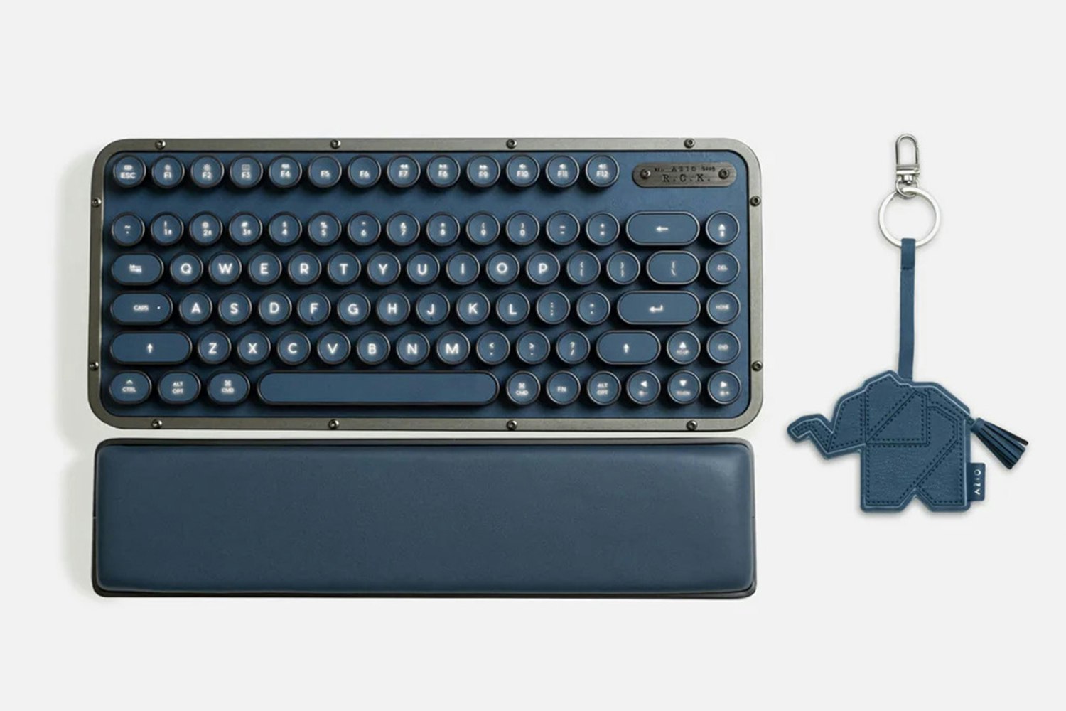 Azio Retro Compact Mechanical Keyboard Limited-Edition Bundle ...