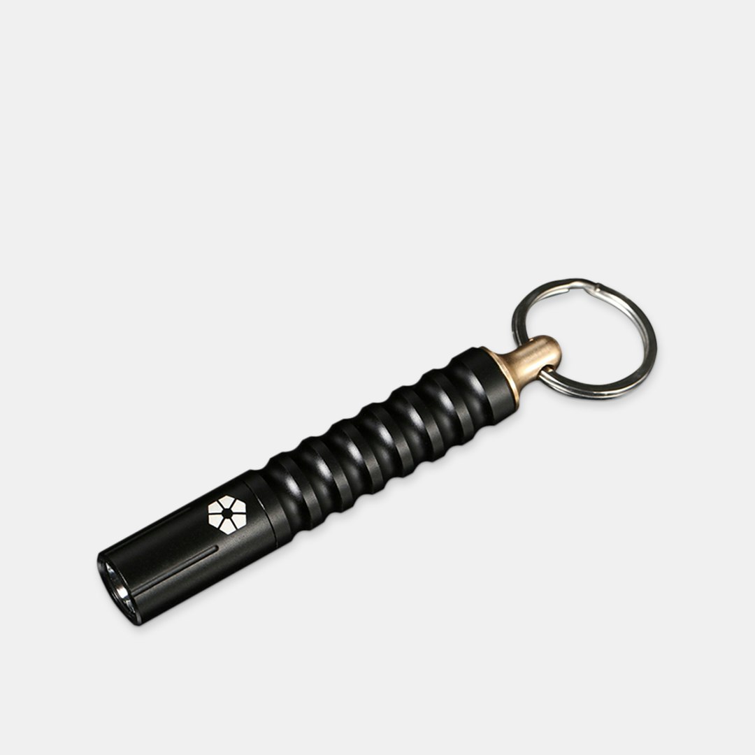 Prometheus Beta-QRv2 Quick-Release AAA Flashlight | Flashlights ...