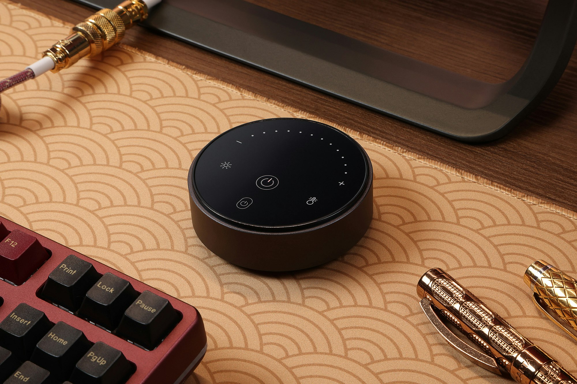 Binepad ScreenLiner Monitor Light | Battlestations | Lighting | Light ...