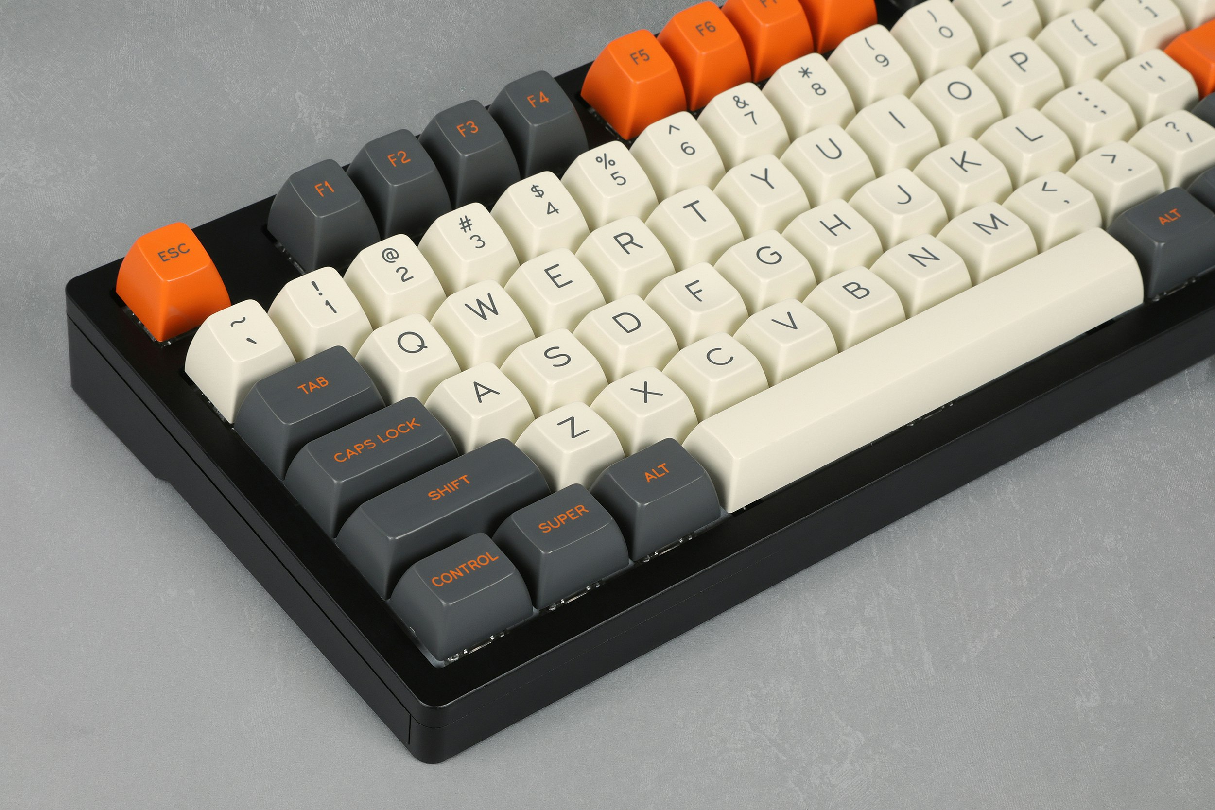 Drop + T0mb3ry SA Carbon Custom Keycap Set | Mechanical Keyboards ...