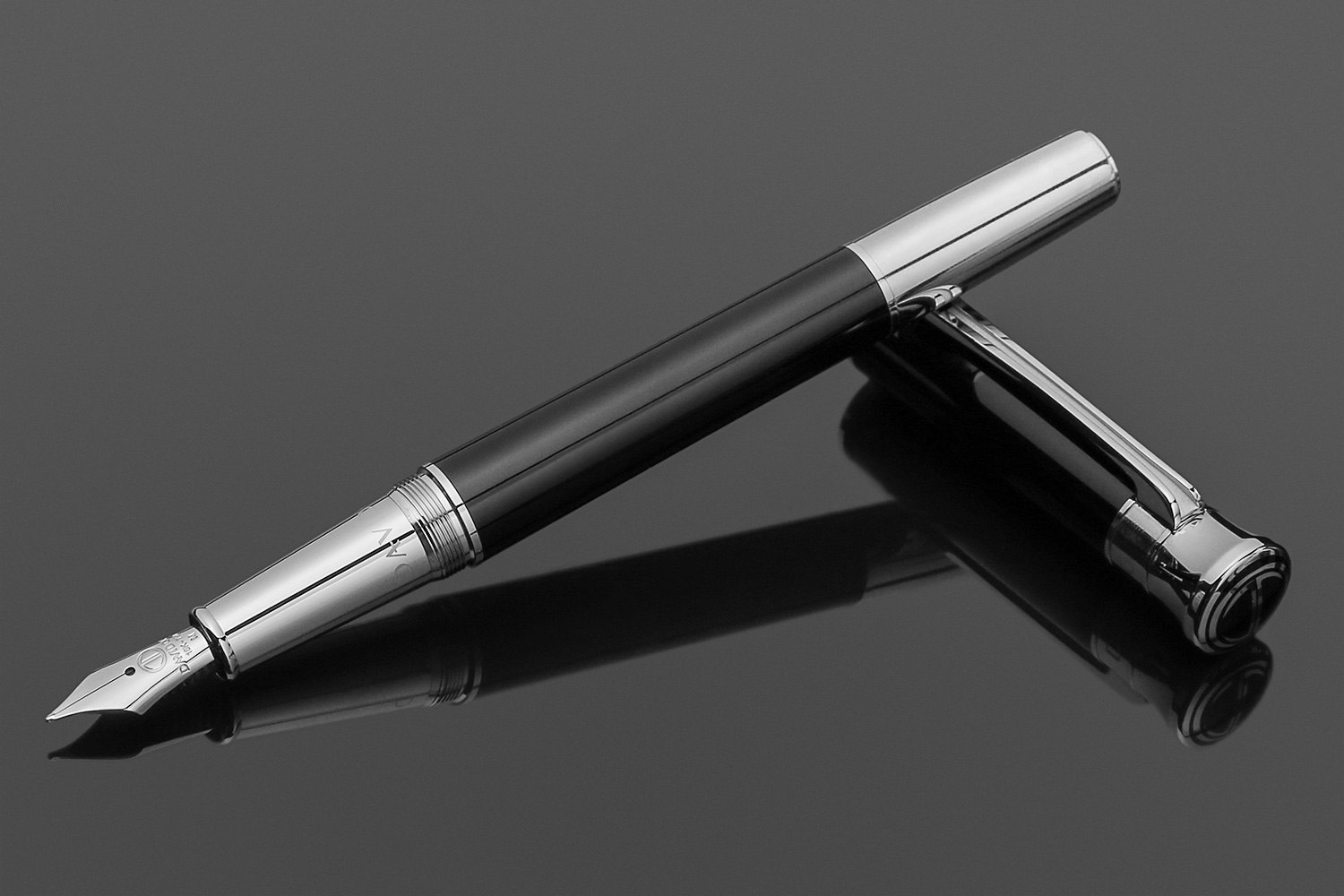 Davidoff Velero Fountain Pen | Pens | Fountain Pens | Drop