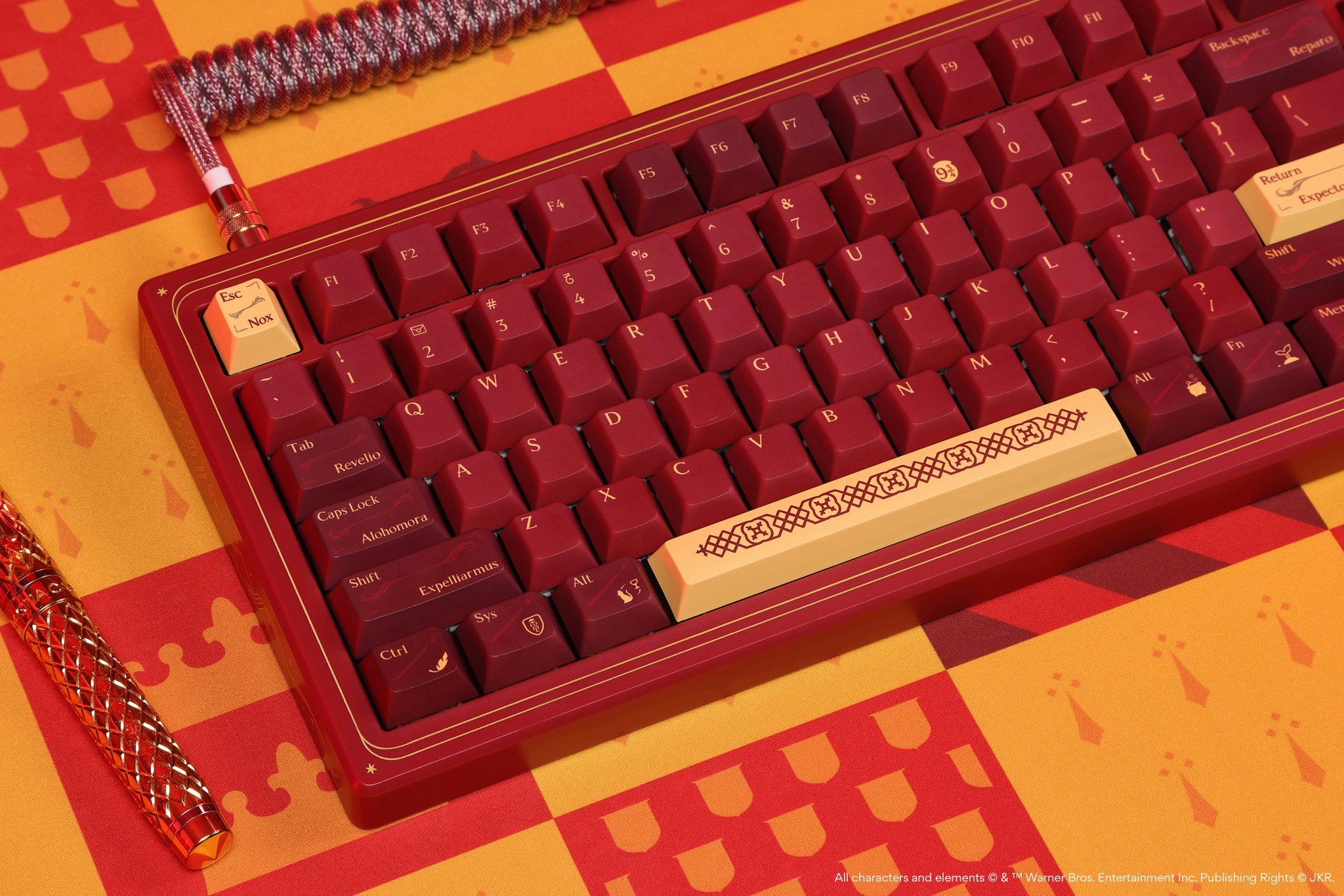 Drop + Harry Potter™ Gryffindor™ CSTM80 Keyboard | Mechanical Keyboards ...
