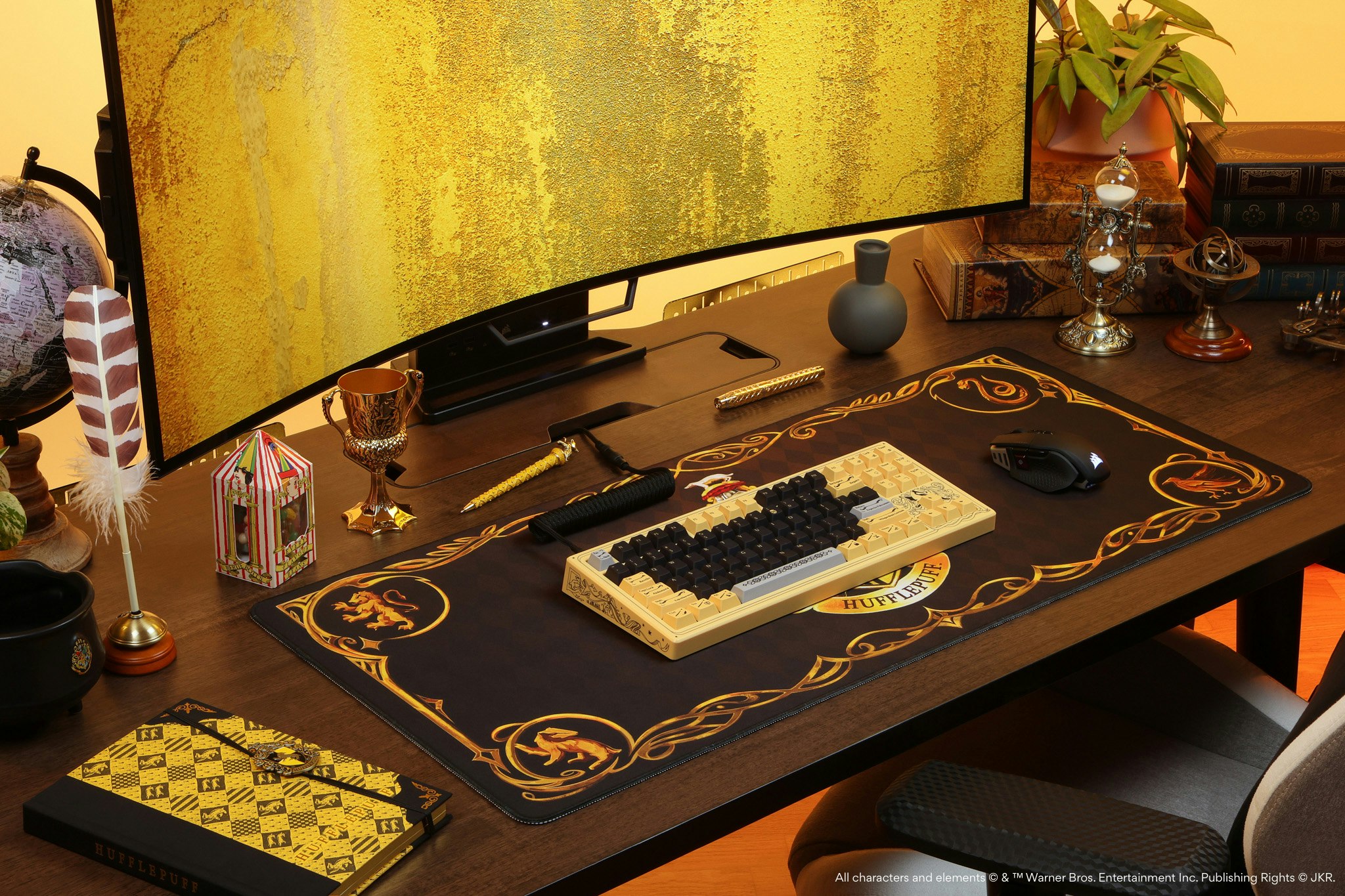Drop + Harry Potter™ House Crest Desk Mat - Gryffindor | Battlestations ...