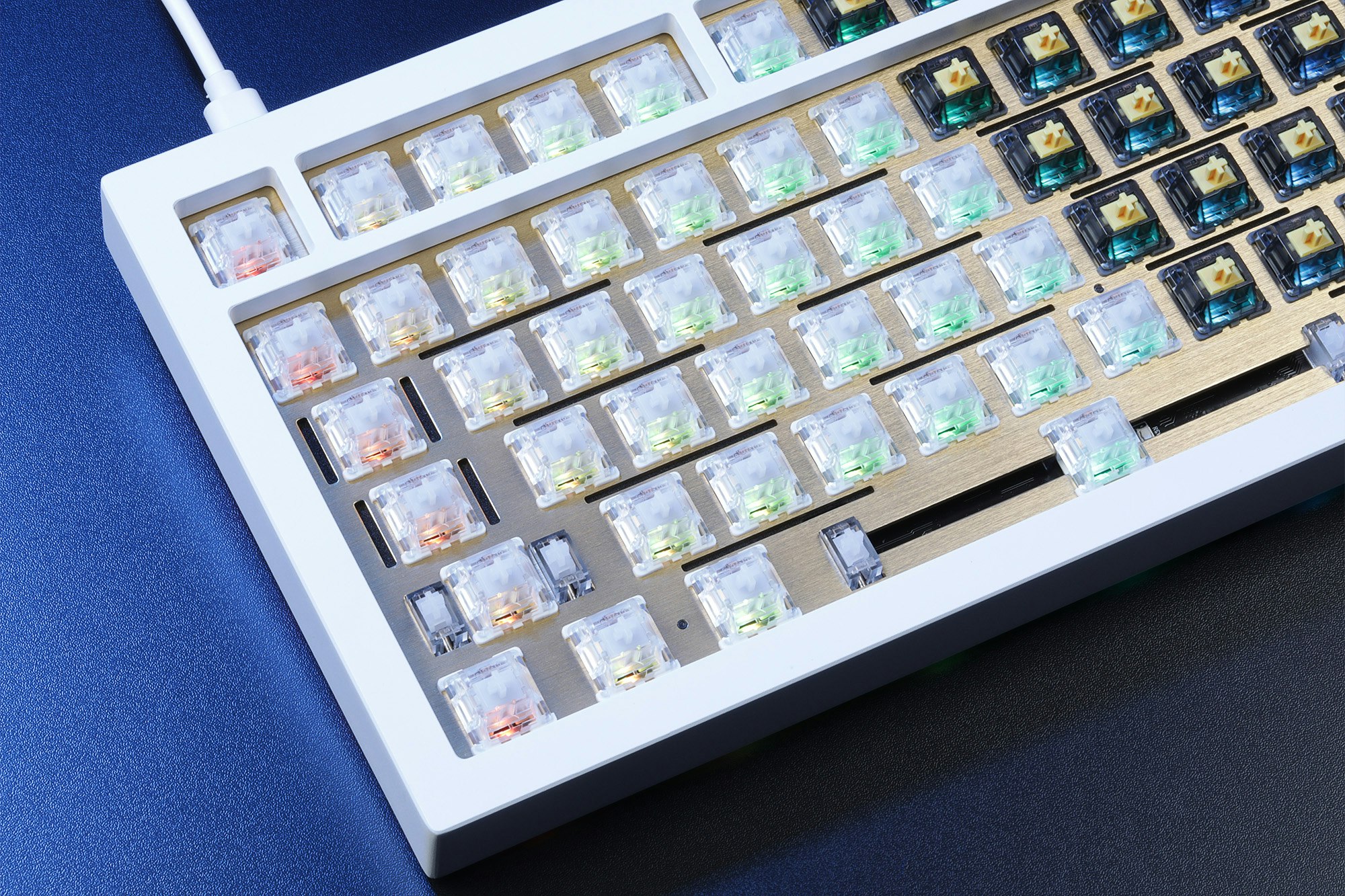 Drop Holy Panda X Clear Mechanical Switches | Mechanical Keyboards ...