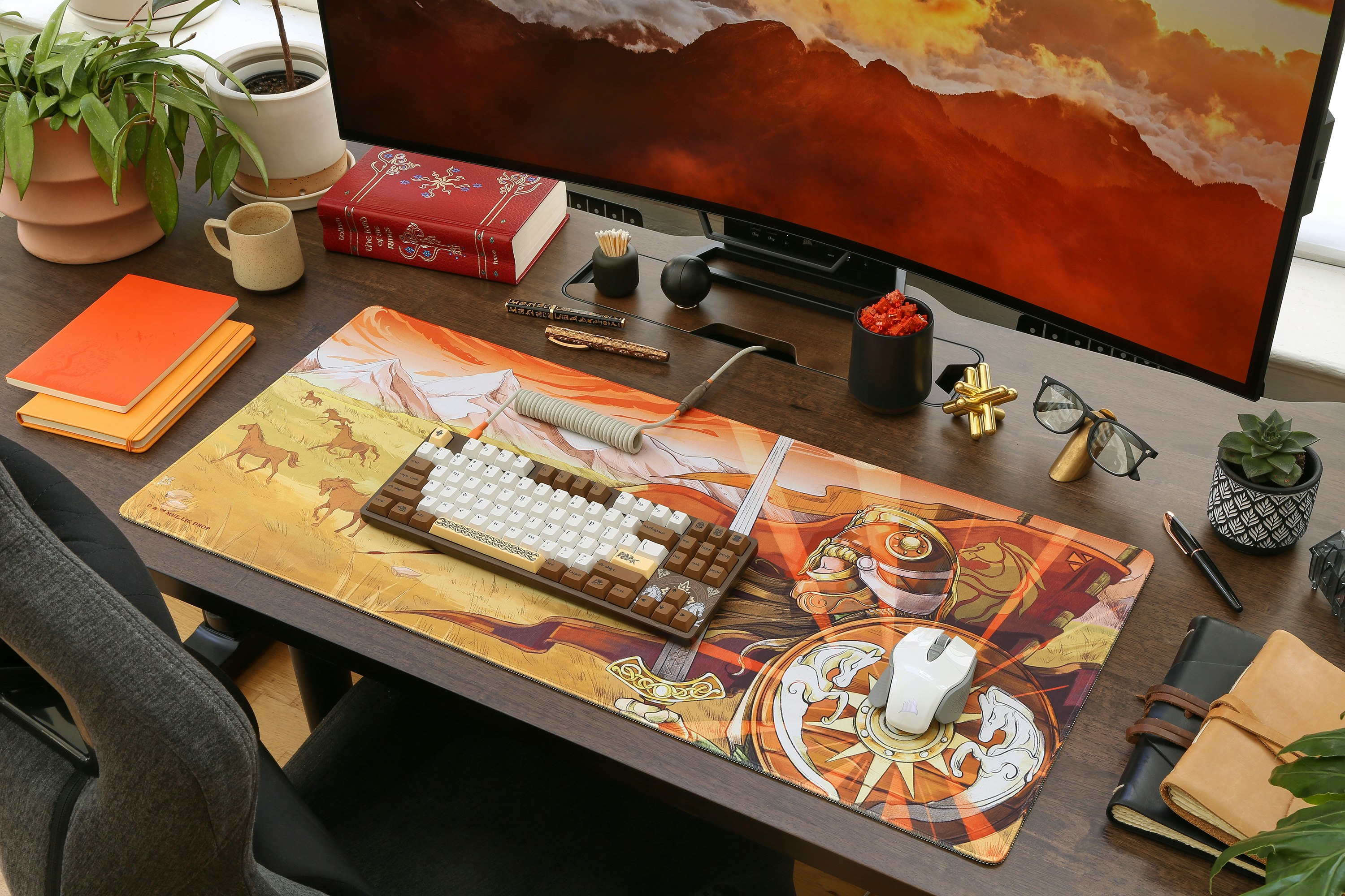 Drop + The Lord of the Rings™ Rohirrim™ Desk Mat | Battlestations ...