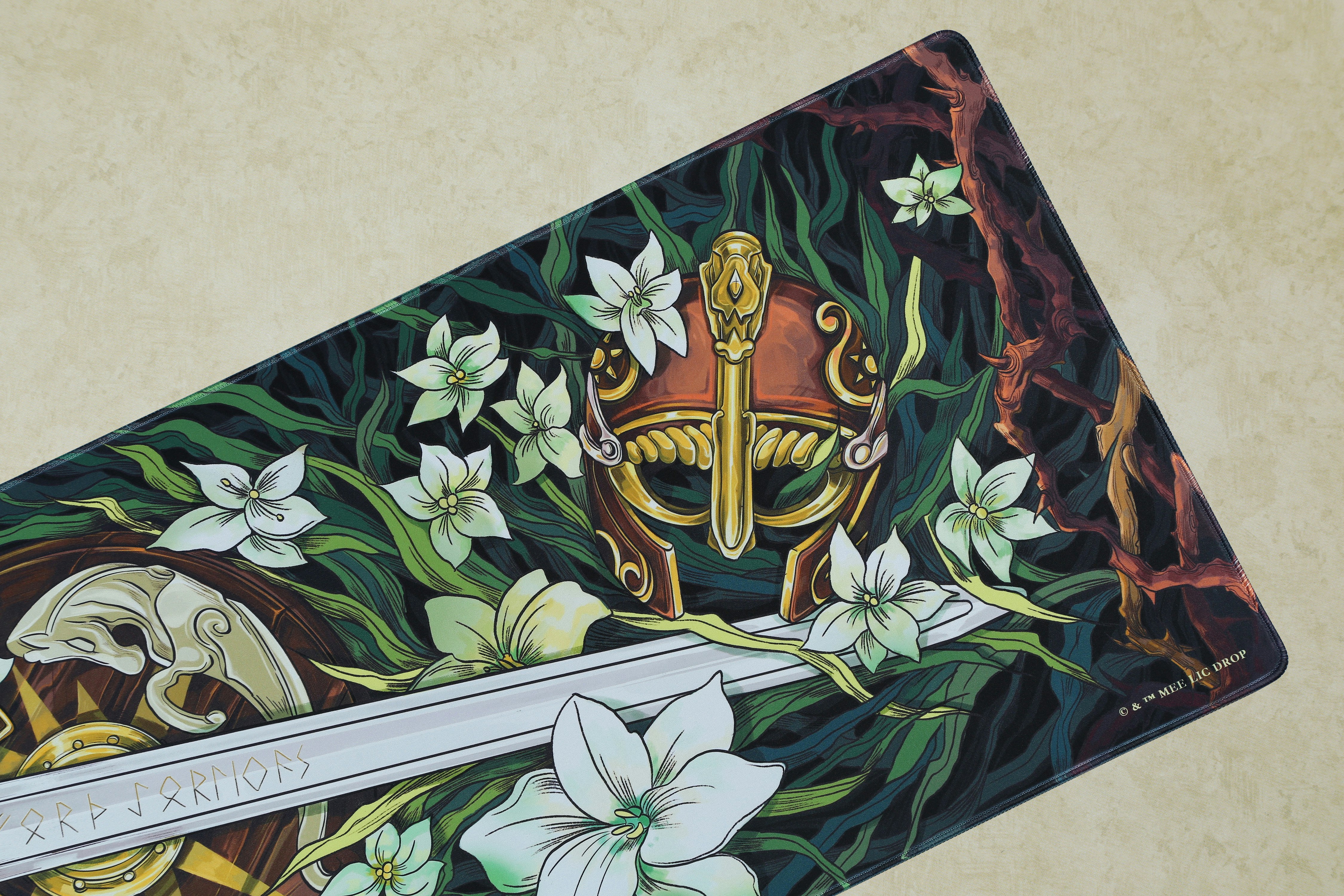 Drop + The Lord of the Rings™ Barrowfield Knight Desk Mat ...