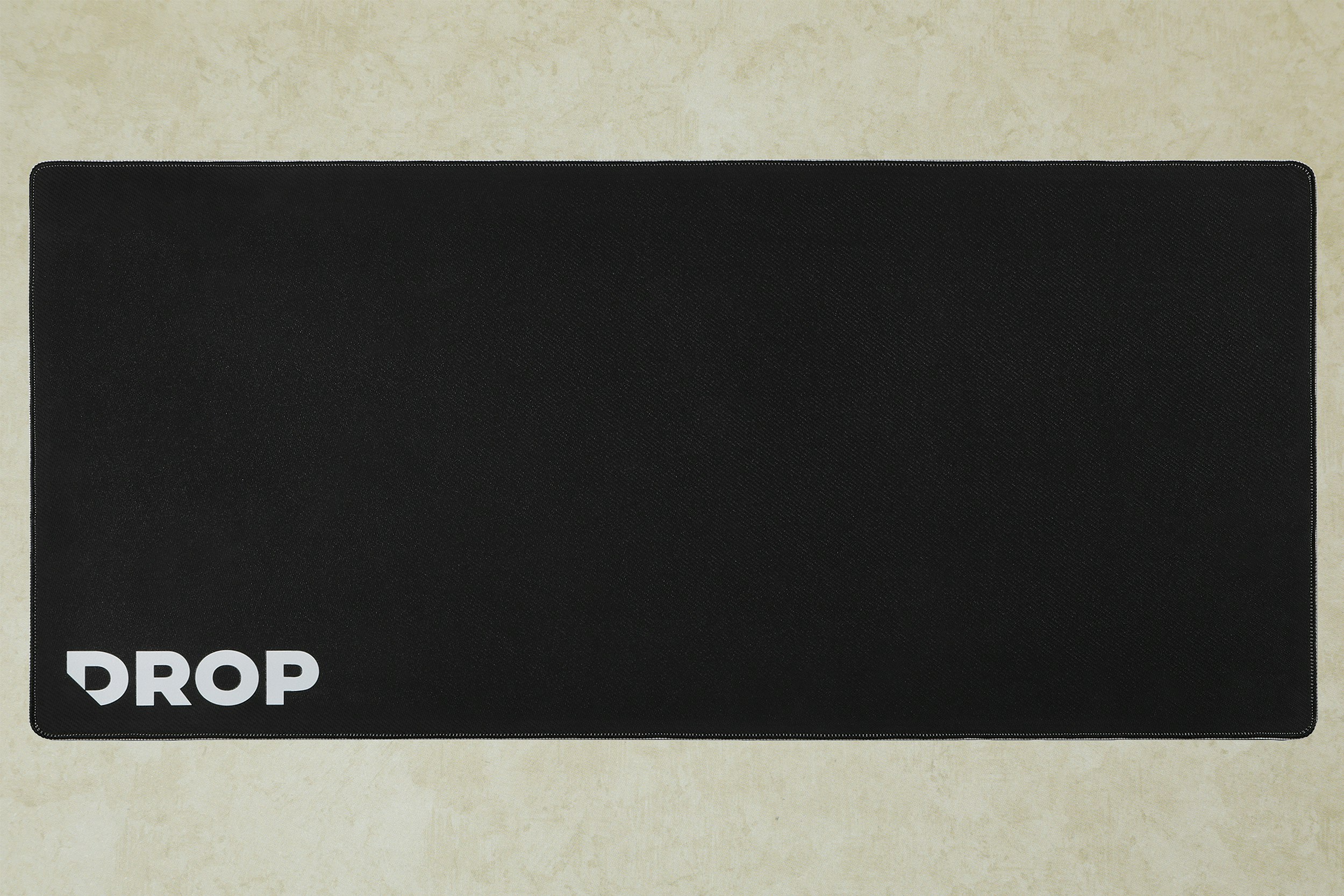 Drop + The Lord of the Rings™ Barrowfield Knight Desk Mat ...
