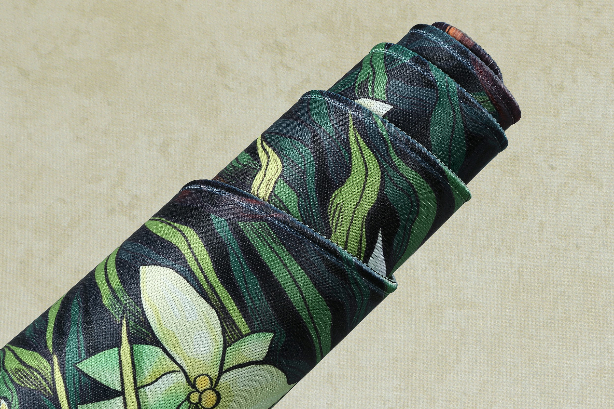 Drop + The Lord of the Rings™ Barrowfield Knight Desk Mat ...