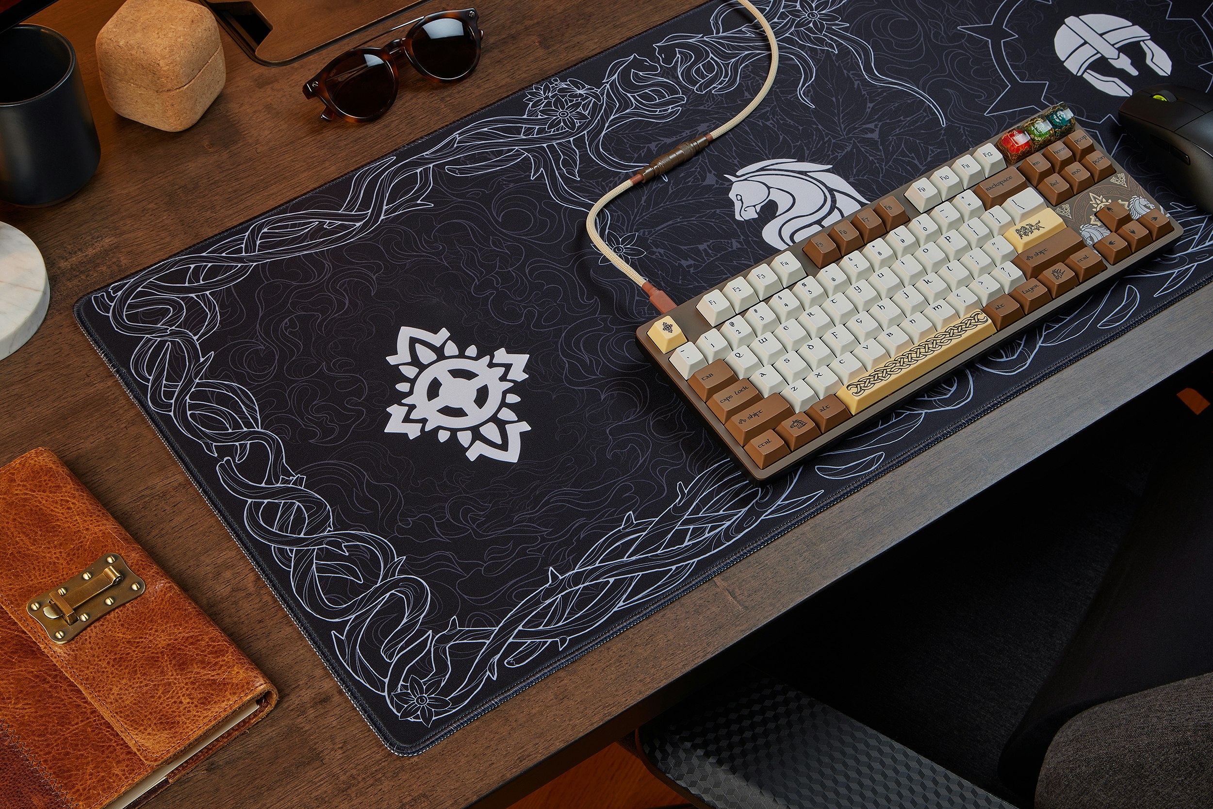 Drop + The Lord of the Rings™ Riddermark Desk Mat | Battlestations ...