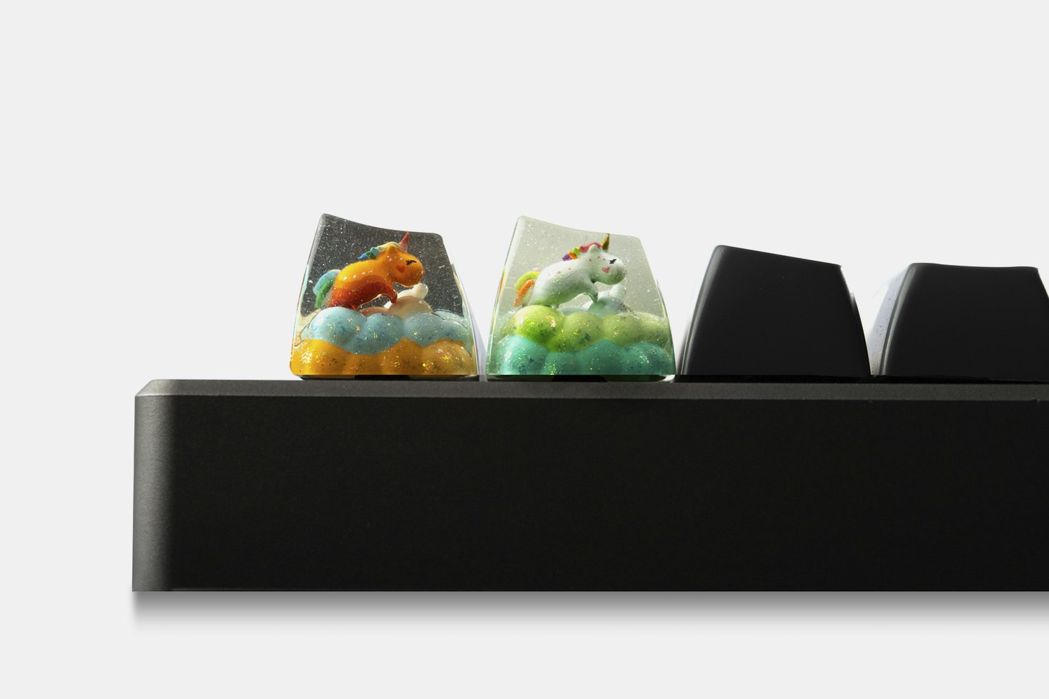 Dwarf Factory Fluffy Unicorn Artisan Keycap | Mechanical Keyboards ...