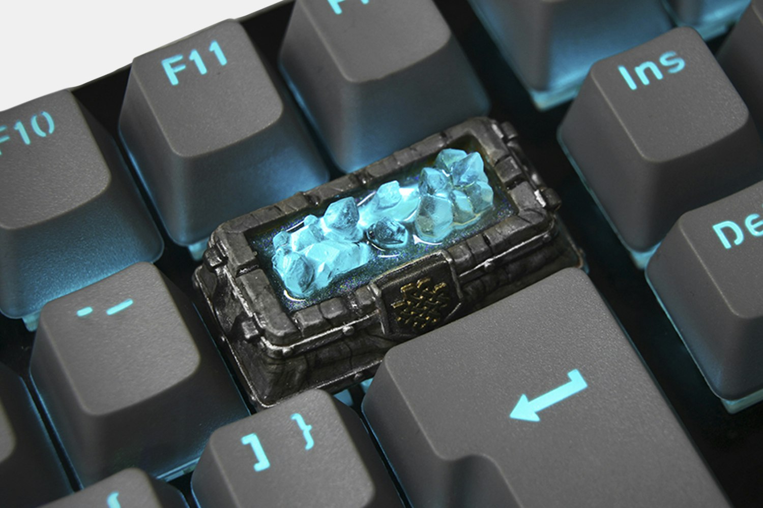 Dwarf Factory The Dwarven Chest Backspace Artisan | Mechanical ...