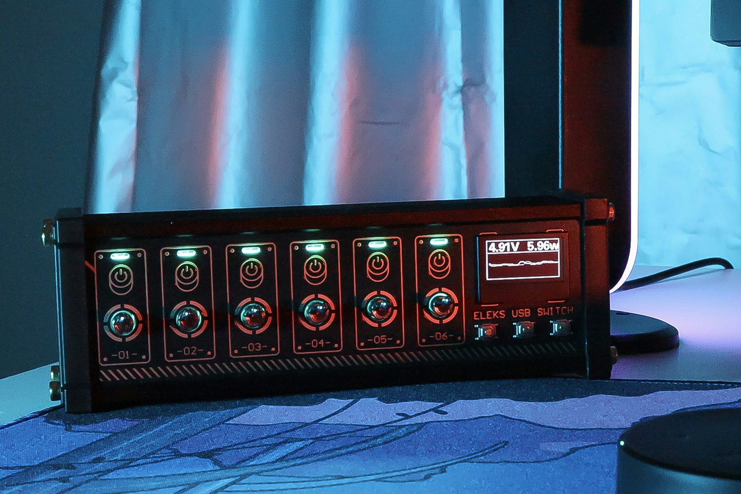 Eleks Power Console and USB Hub | Battlestations | Desk Accessories ...