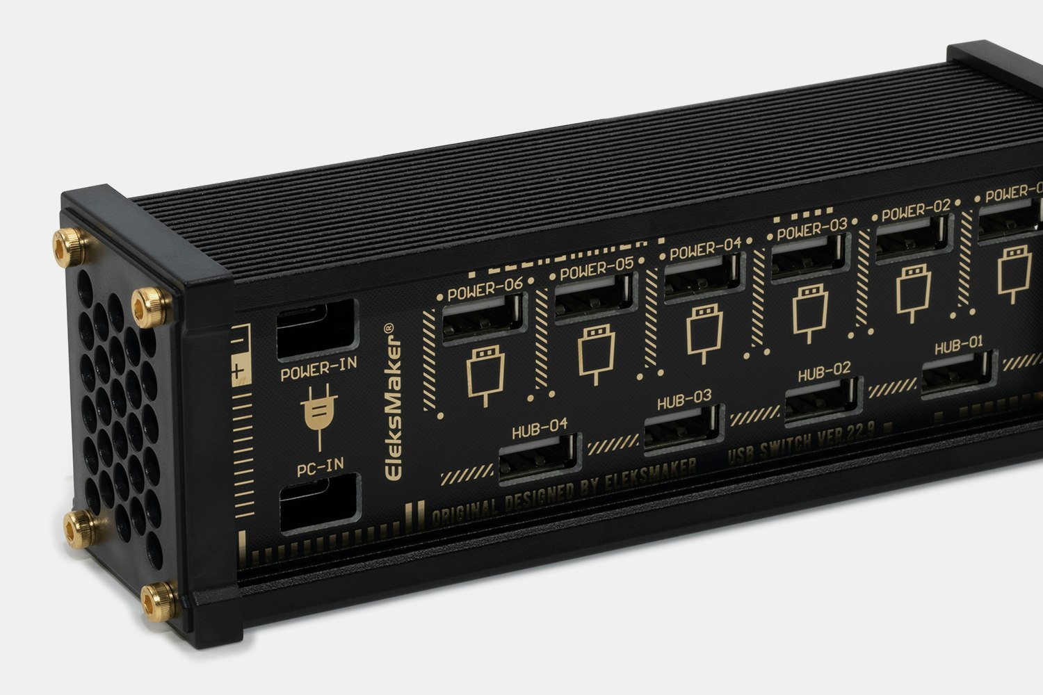 Eleks Power Console and USB Hub | Battlestations | Desk Accessories | Chargers | Drop