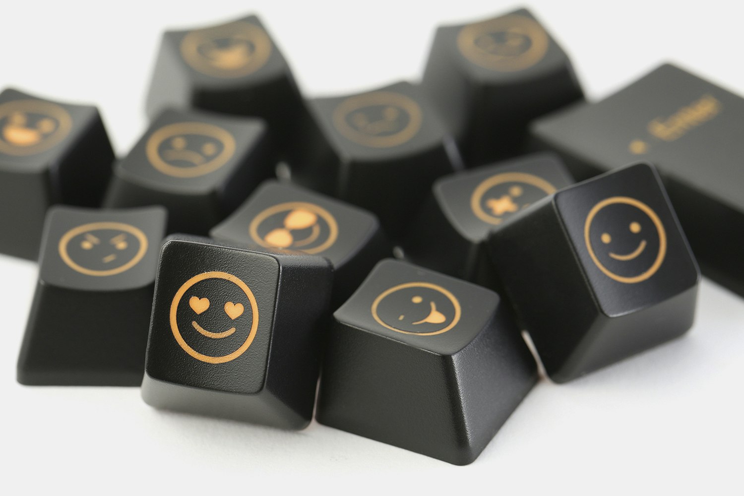 Emoji R4 + ISO Enter Shine-Through Novelty Keycaps | Mechanical ...